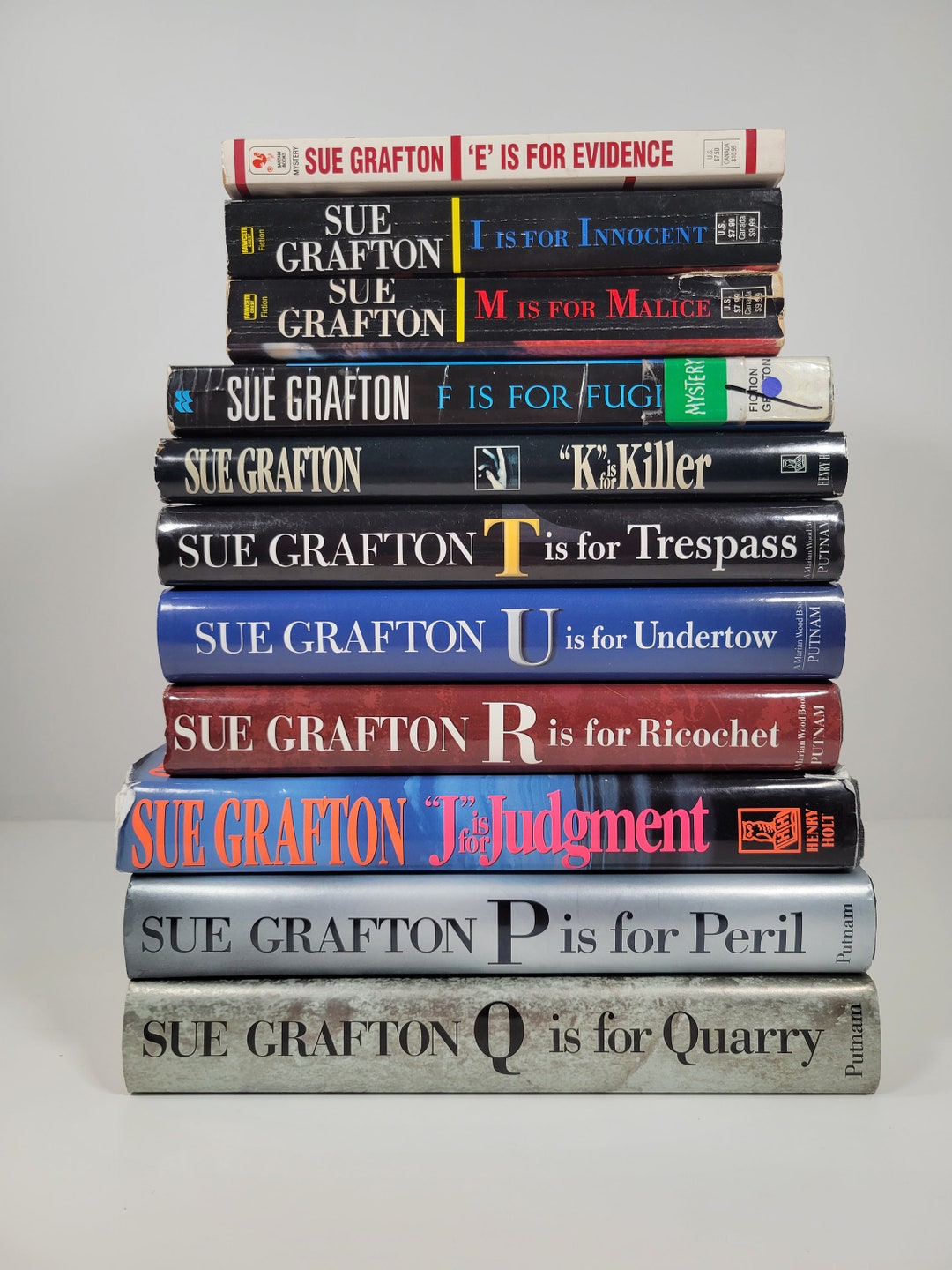 Books Used Books SUE GRAFTON Kinsey Millhone ALPHABET Letters Mystery ...