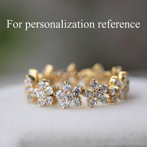 14k Gold Sapphire Flower Eternity Band: Nature Inspired Wedding Ring - Etsy