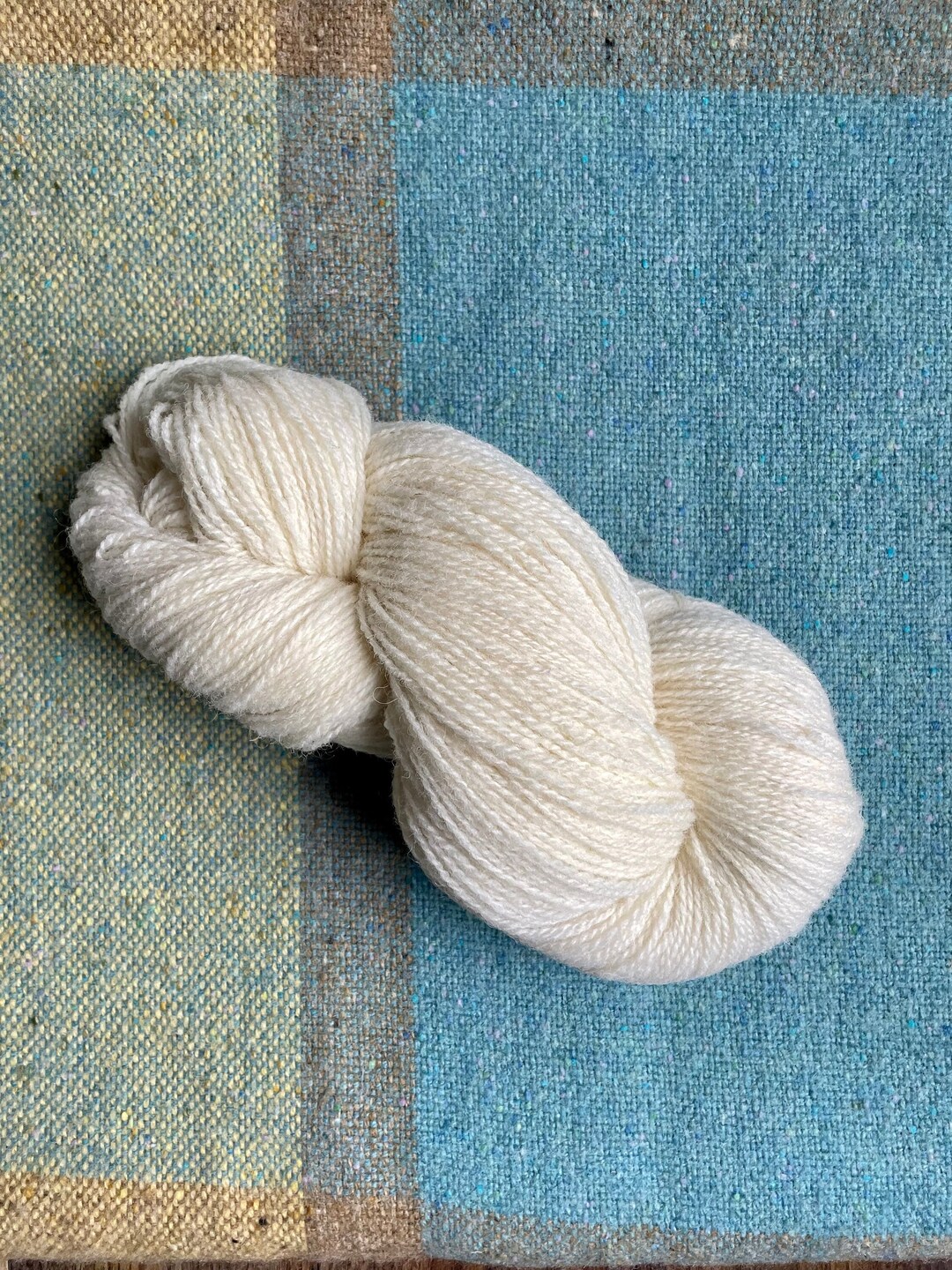 Irish Galway Wool Yarn Hank 250g, Undyed DK Weight - Etsy