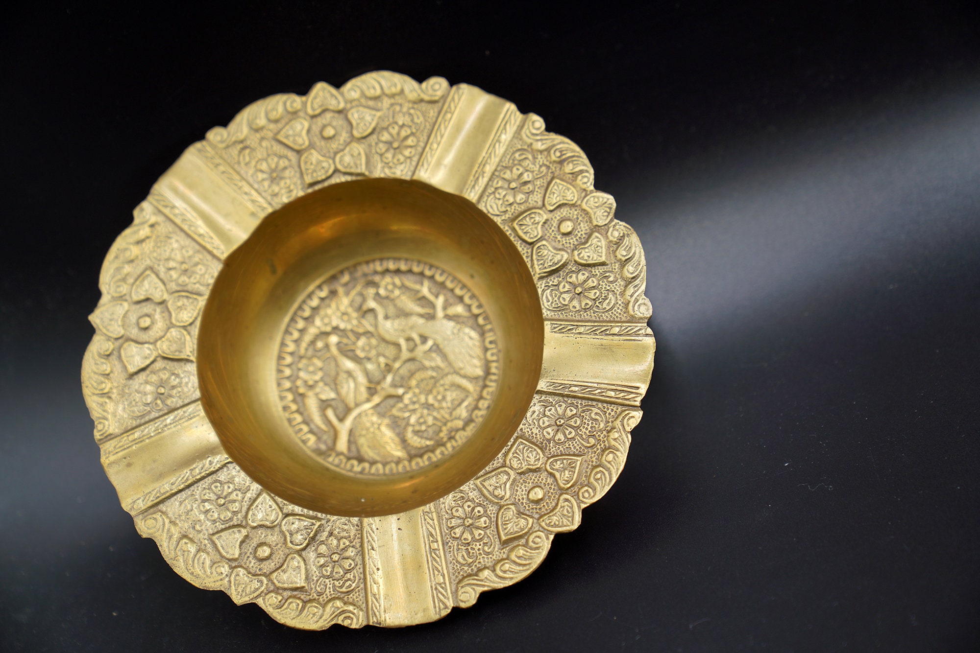 Brass Flower Ashtray Vintage Ashtray Handmade Brass Ashtray - Etsy