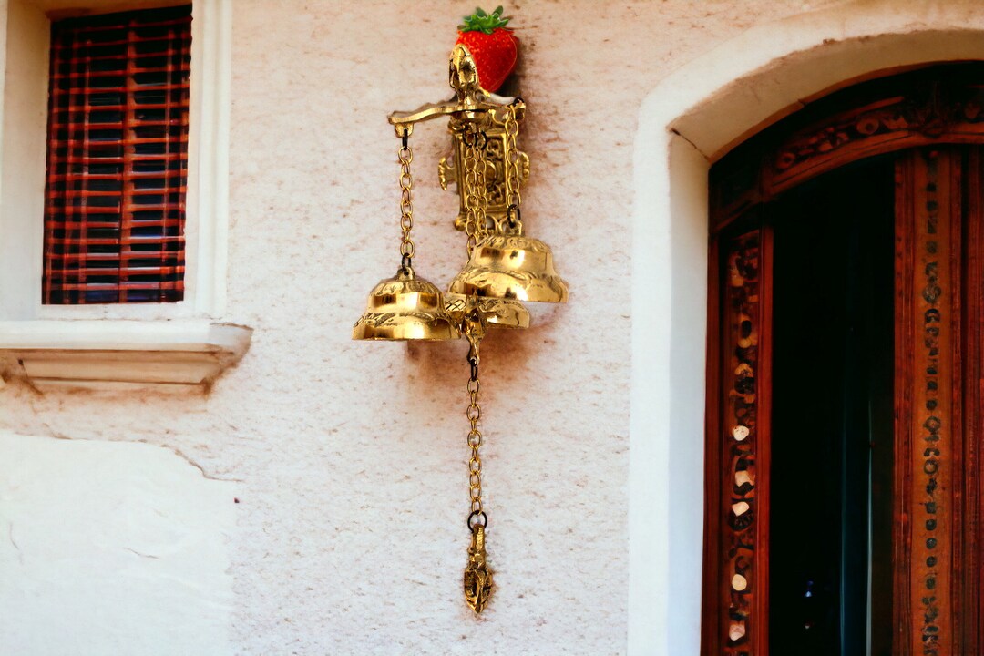 Vintage Noel Wind Chime , Brass Jingle Bell, Gorgeous Wind Chime ...