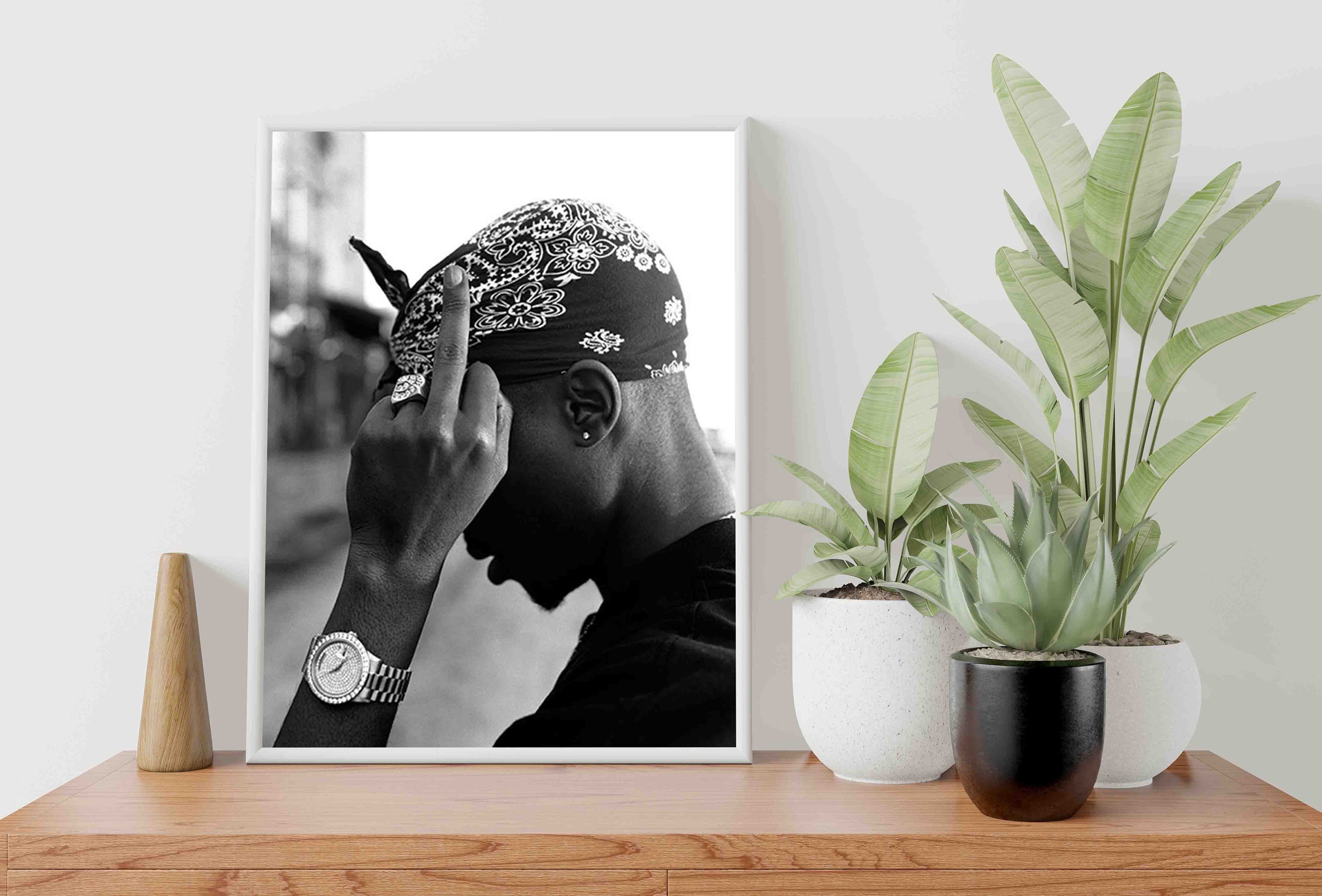 Tupac Shakur amerikanischer Rapper Hip Hop Poster verkauft von Burmese ...