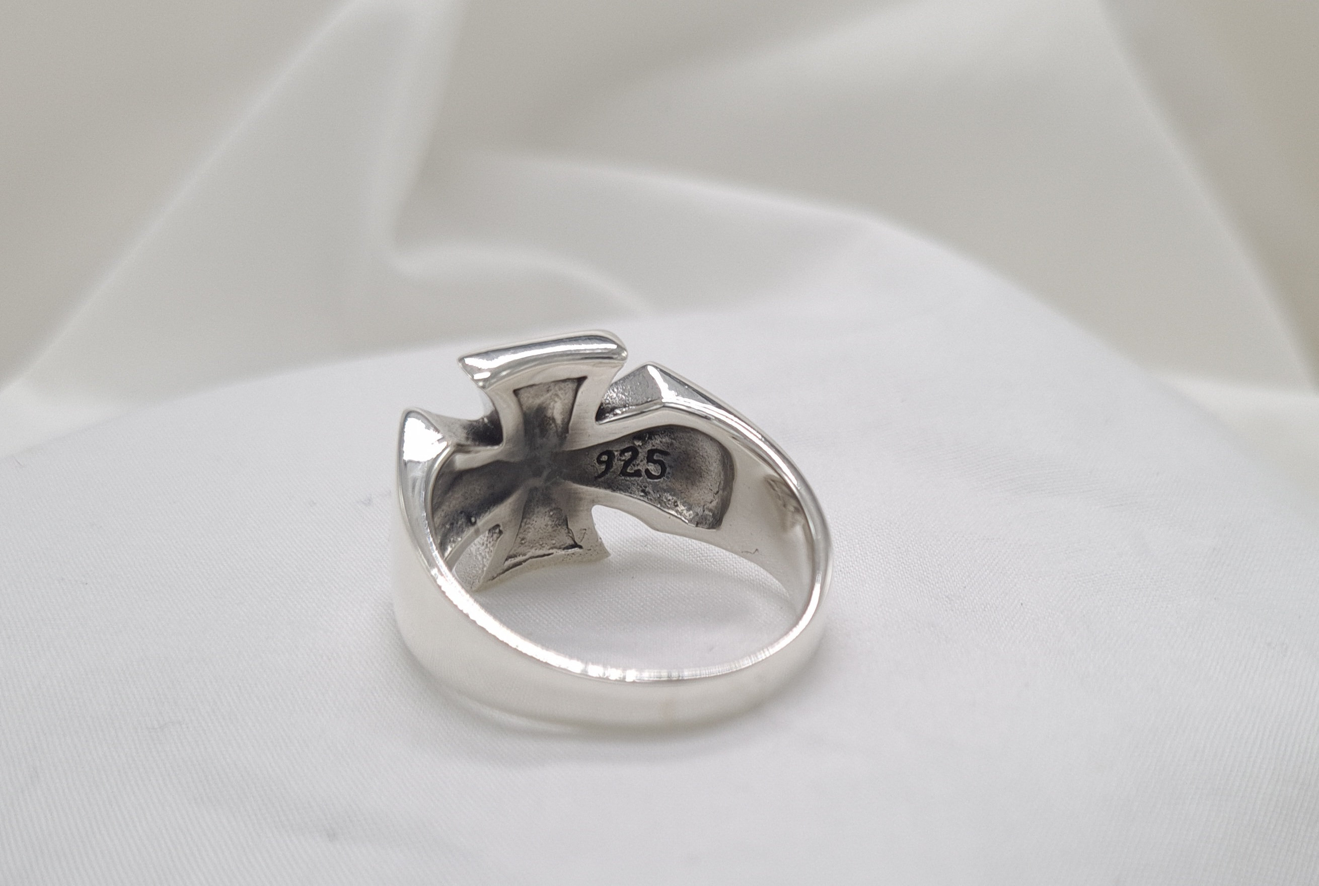 925 Sterling Silver Iron Cross Ring - Etsy