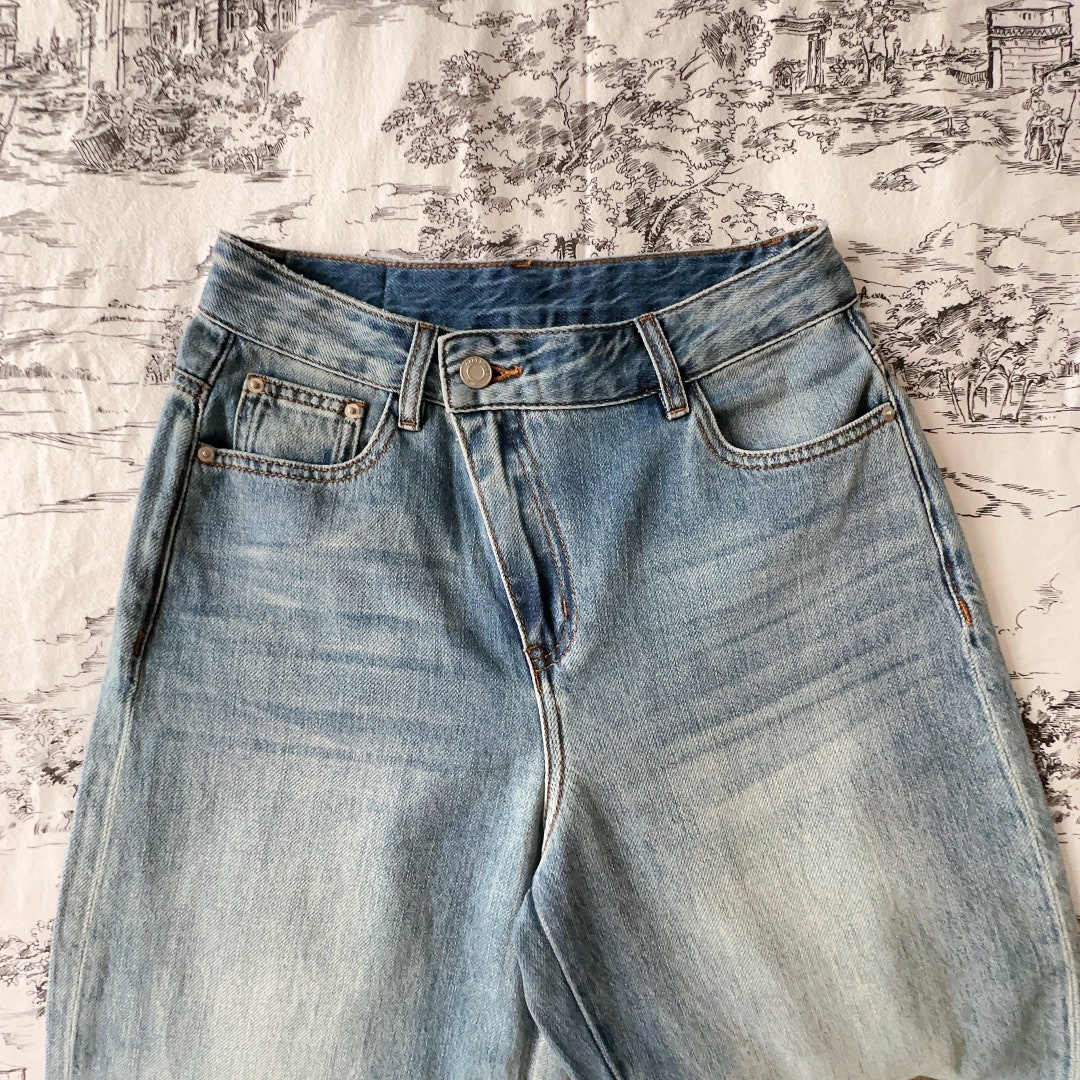 High Rise Ripped Asymmetric Jeans Diagonal Flap Zipper Design Stylish ...