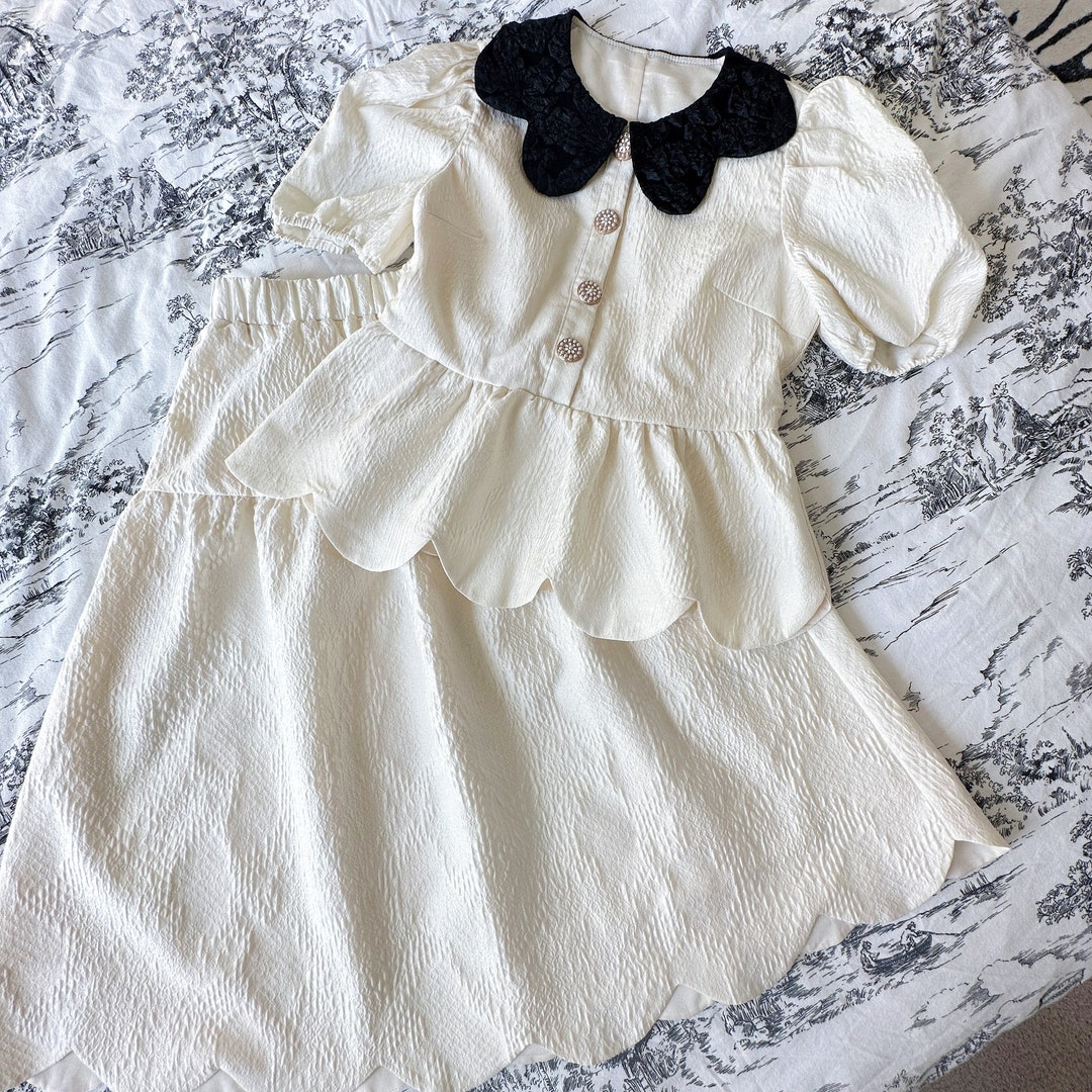 Petal- Shaped Collar Pearl Buttons Textured Top Textured Skirts Luxury ...