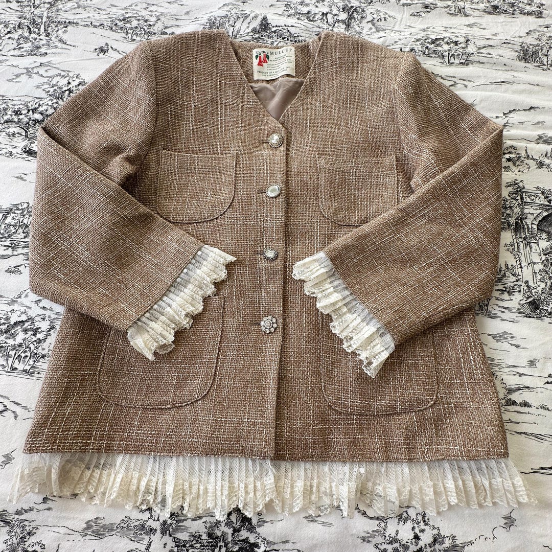 Lace Trim Panelled Textured Jacket Diamond Buttons Details Shoulder ...