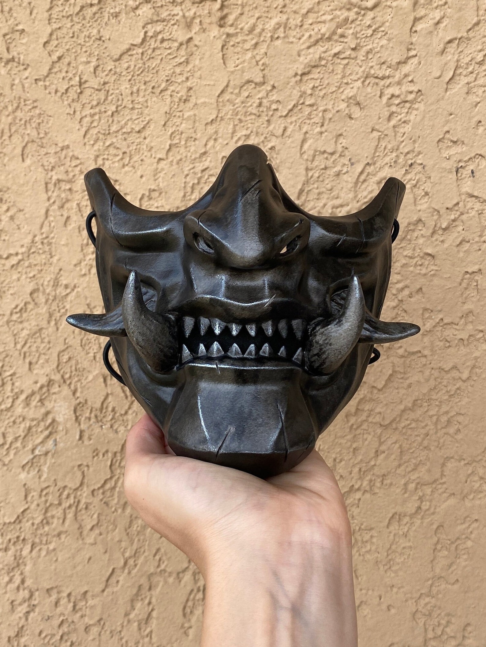 Black Oni Mempo Mask: Wearable Samurai Cosplay Armor - Etsy