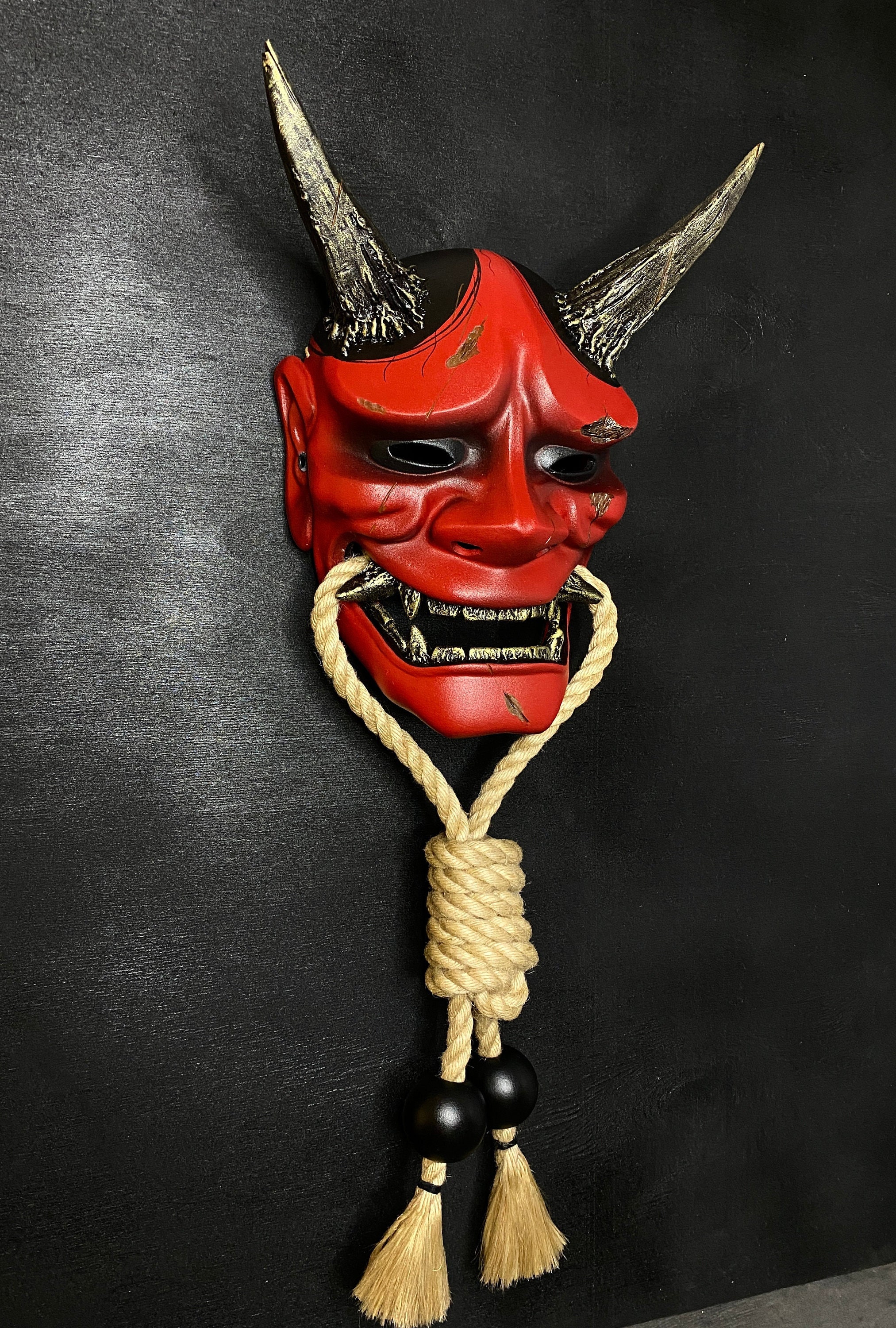 Hannya Mask Red Wearable Hannya Mask Red – Daëlys Art