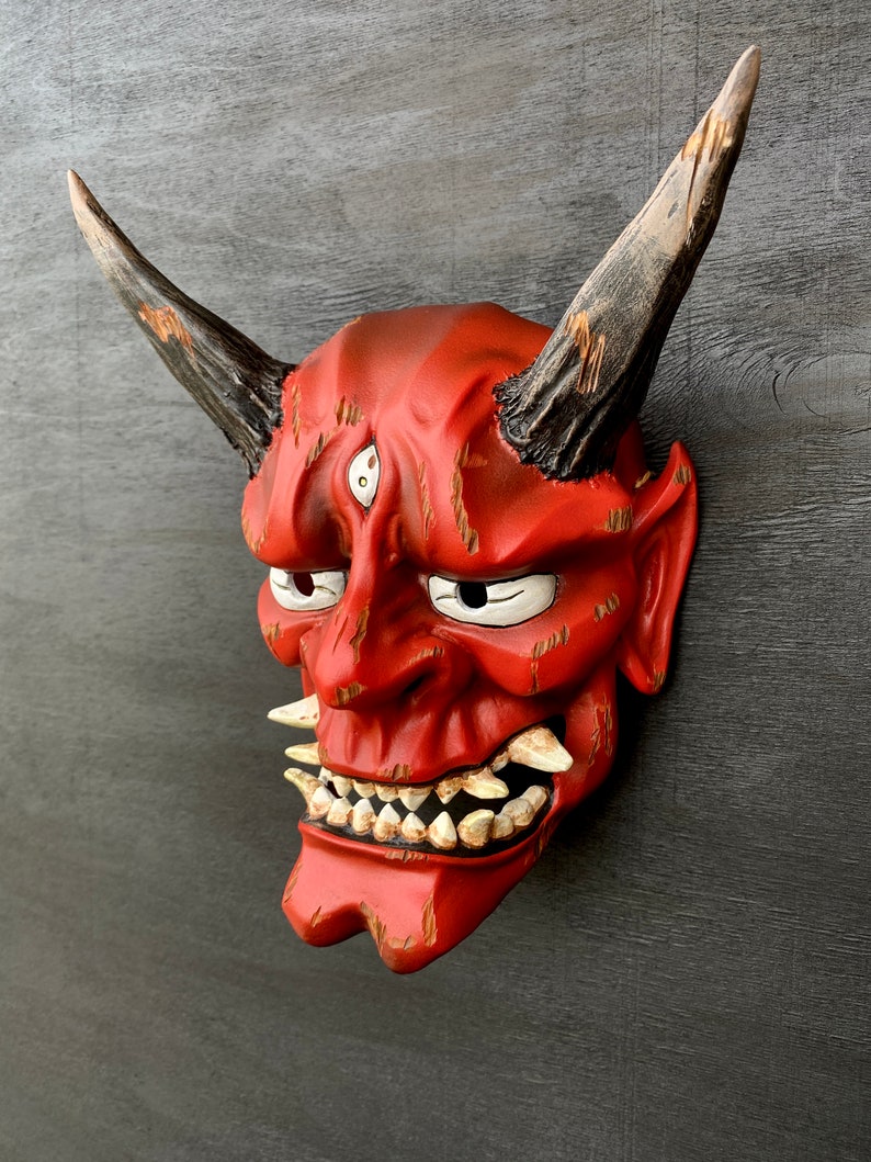 Red Oni Mask: Damaged Wall Hannya Mask Japanese Demon Mask - Etsy