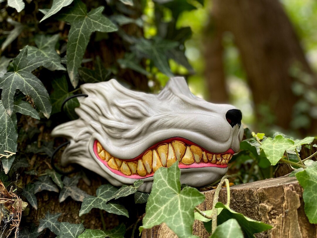 Oni Wolf Mask: White Kitsune Half Face Mask Wearable, Samurai Wolf Mask ...