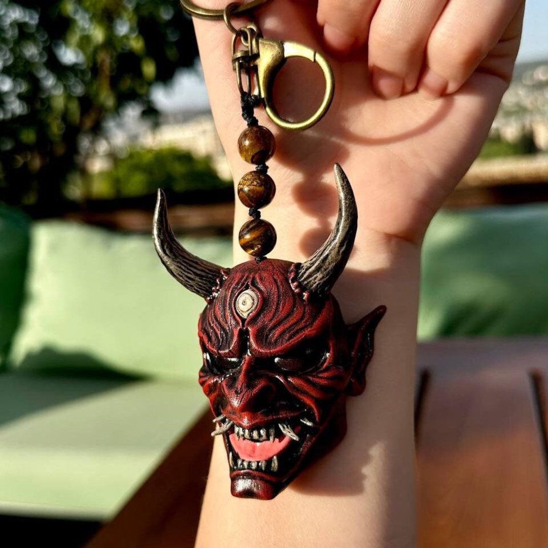 DBD Oni Mask Keychain, Samurai Oni Keychain, Small Japanese Oni Mask ...