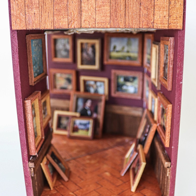 Bookshelf Diorama - Etsy