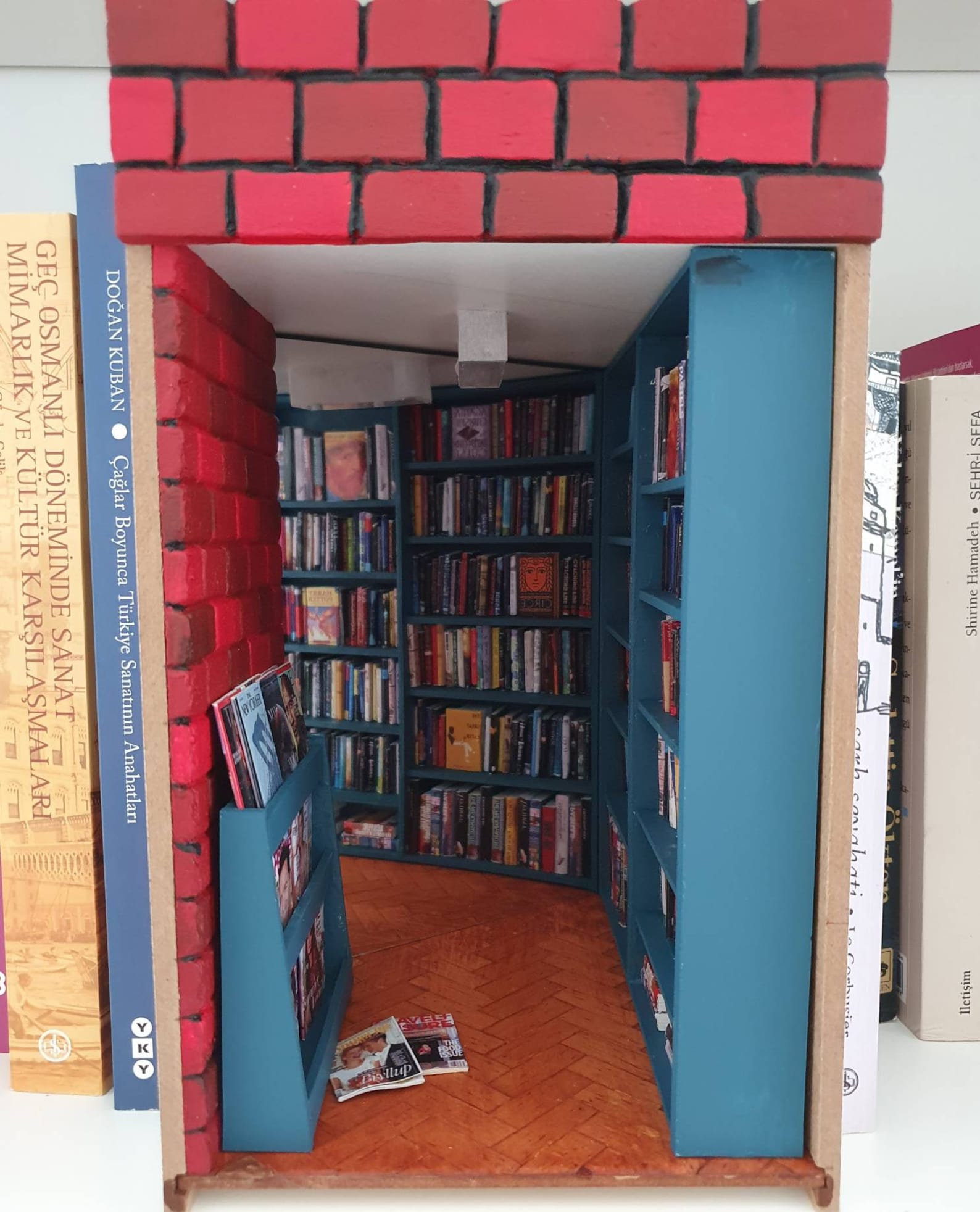 Book Nook Library Diorama Bookend Bookshelf Insert With Blue - Etsy