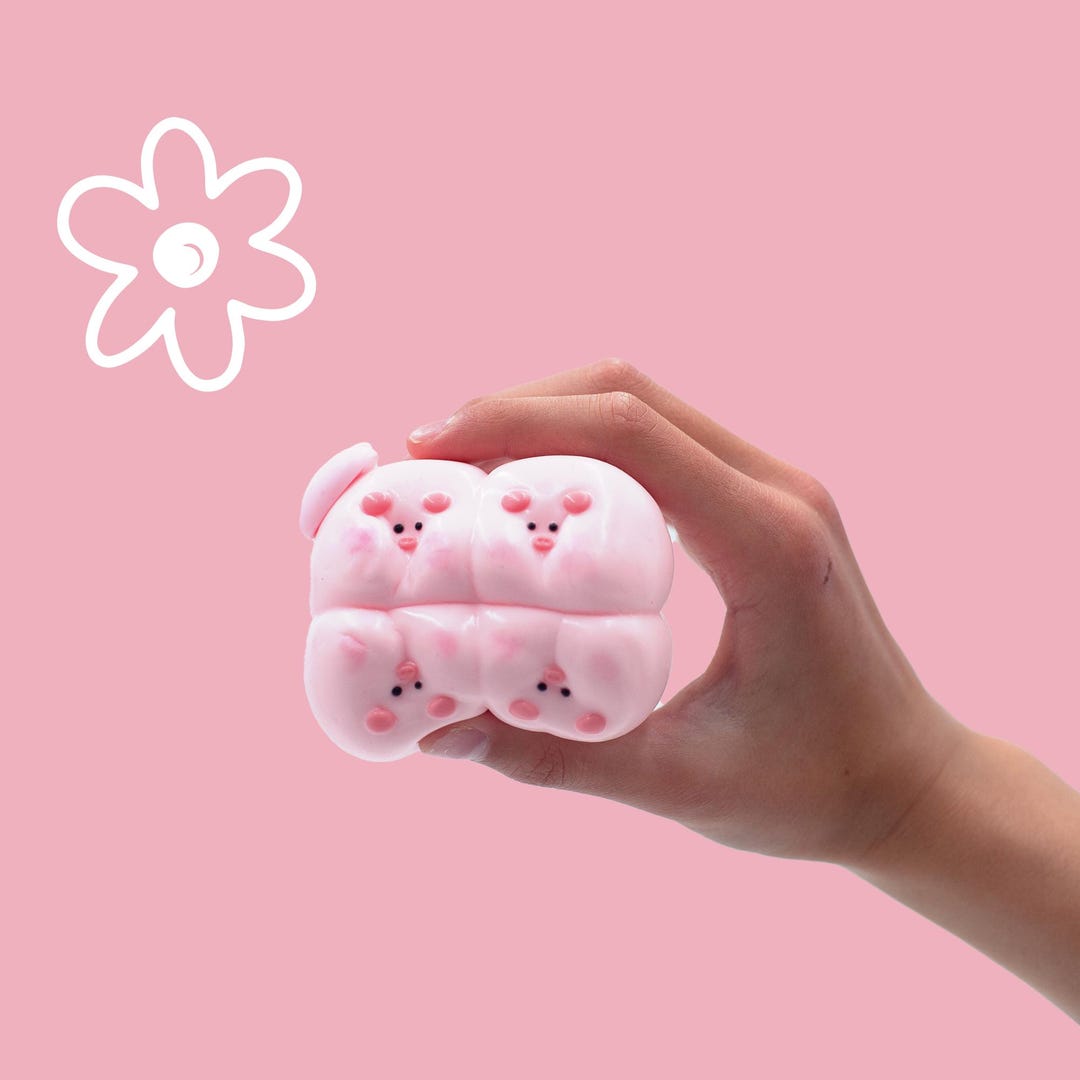 Taba Squishy - 4 Piggies Soft Squishy Toy in a Bag, Kawaii Desk Toy ...