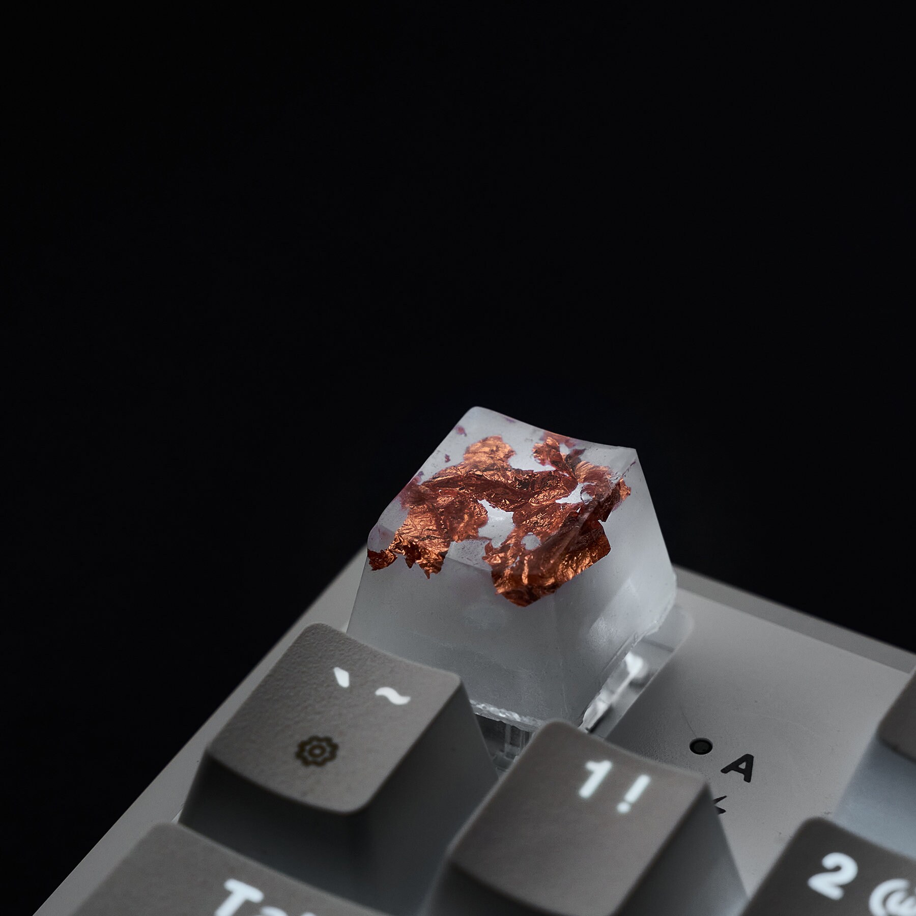 Artisan Keycap Red and White Keycap Keycap Handmade OEM Back Lit OEM ...