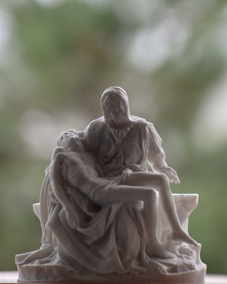 3D Printed Michelangelo's Pietà Replica, Art History Sculpture - Etsy