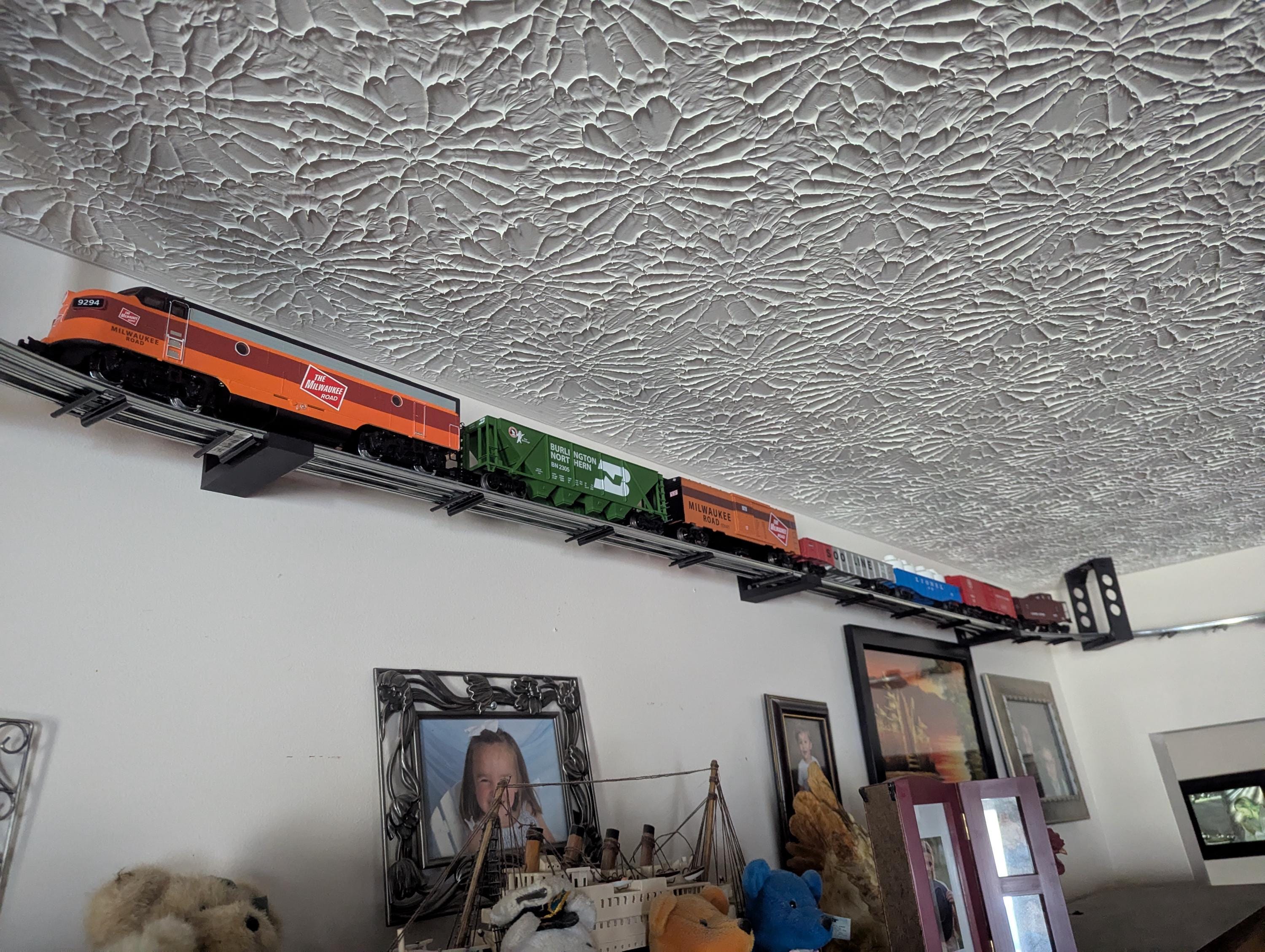 Ceiling Suspended Train Track