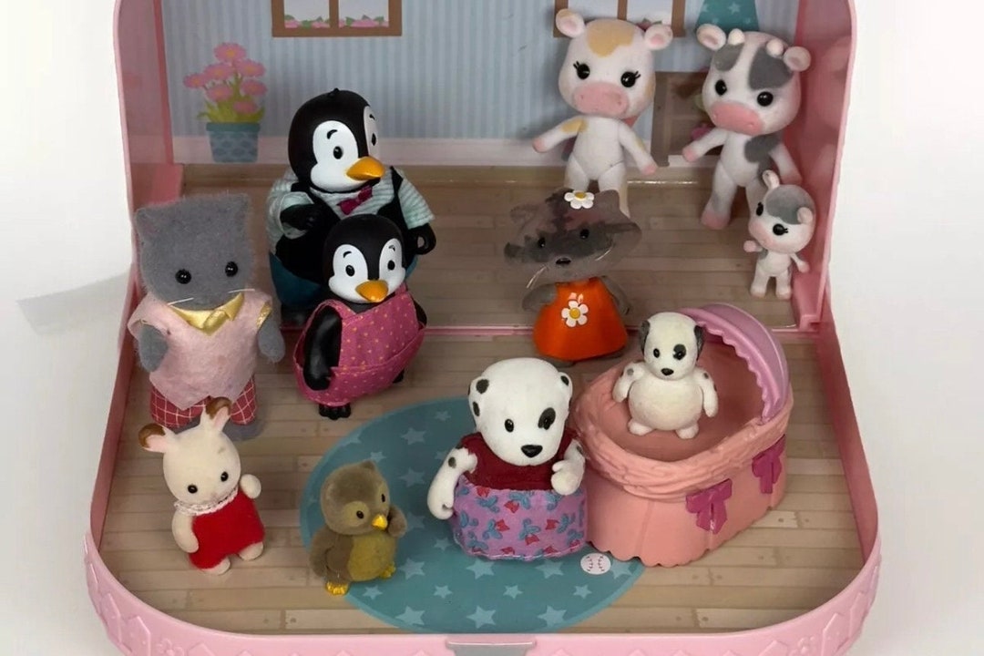 Calico Critters LOT Li'l Woodzeez Travel Kit Playset Penguin Persian ...