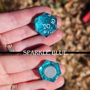 D20 Magnet - Red Thru Blue - Etsy