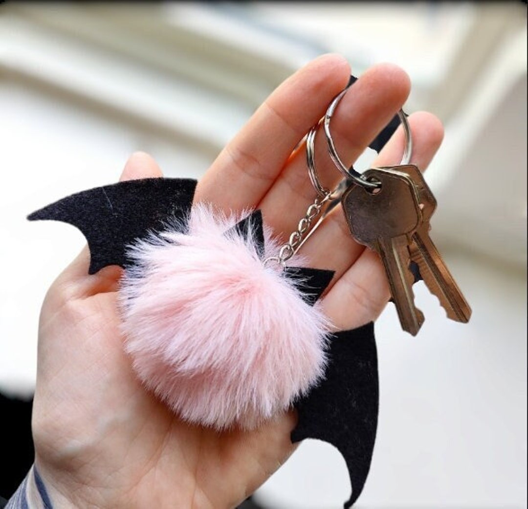 Cute Fuzzy Bat Keychain Gothic Purse Charm A Must-have Witchy Accessory ...