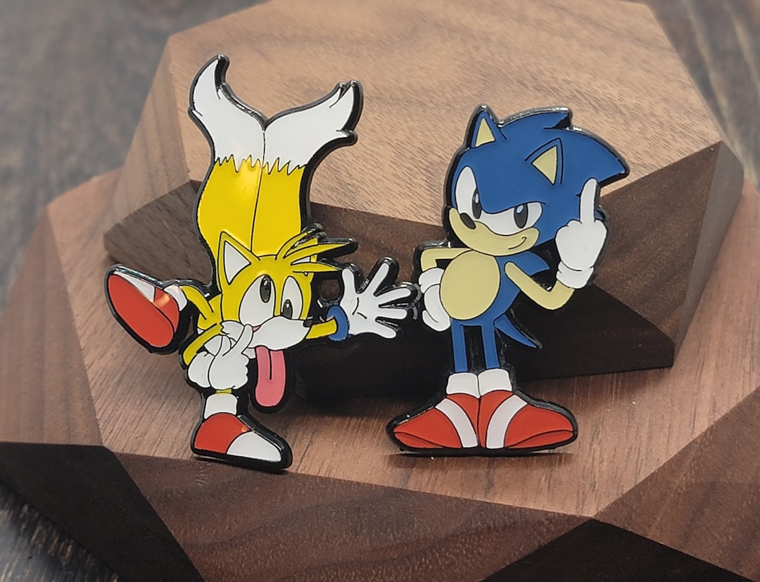 Cheeky Fox & Hog Pins - Etsy