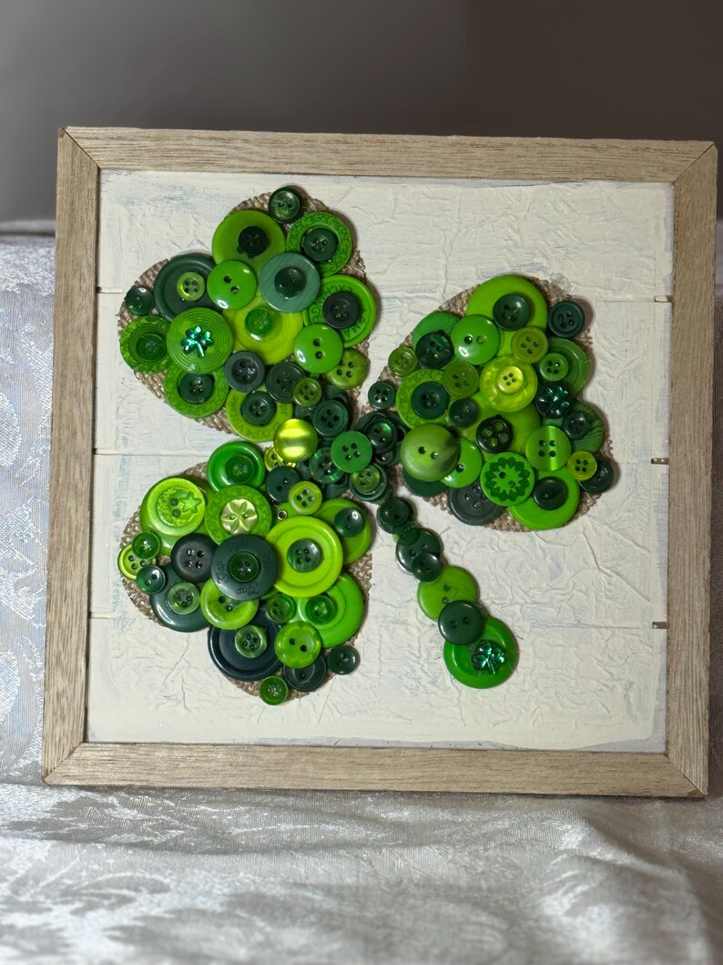 Button Art Shamrock - Etsy