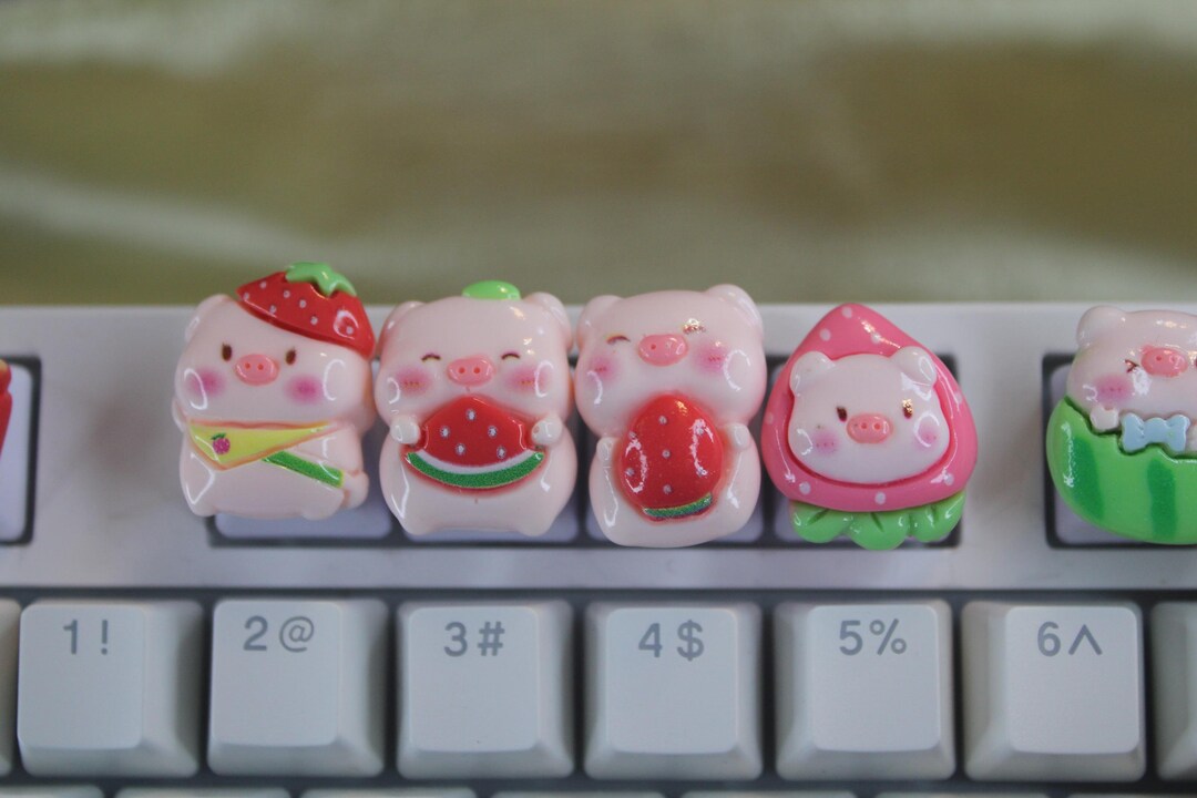 Kawaii Pig Character Keycaps, Strawberry Keycap, Animal Keycaps, Cute ...