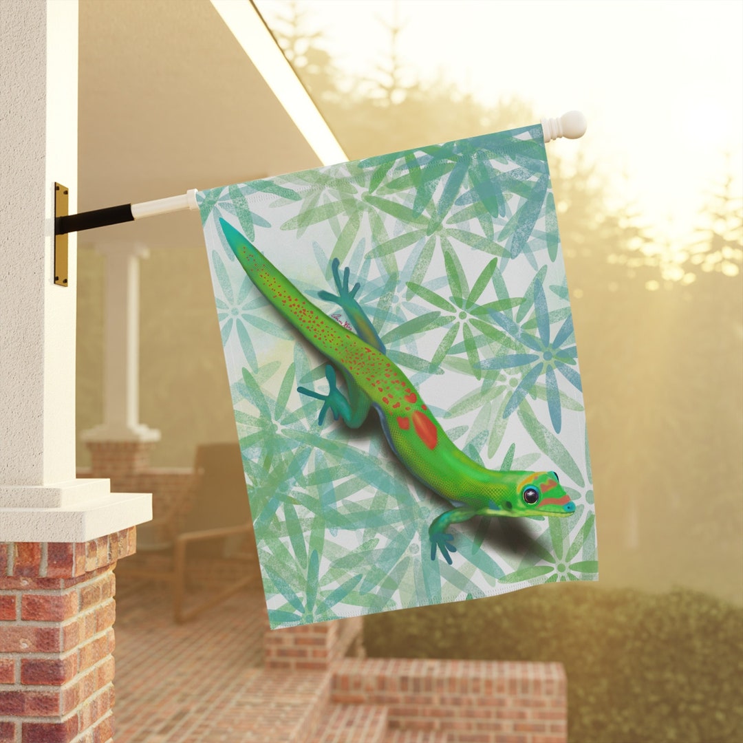 Floral Day Gecko Garden Banner - Etsy