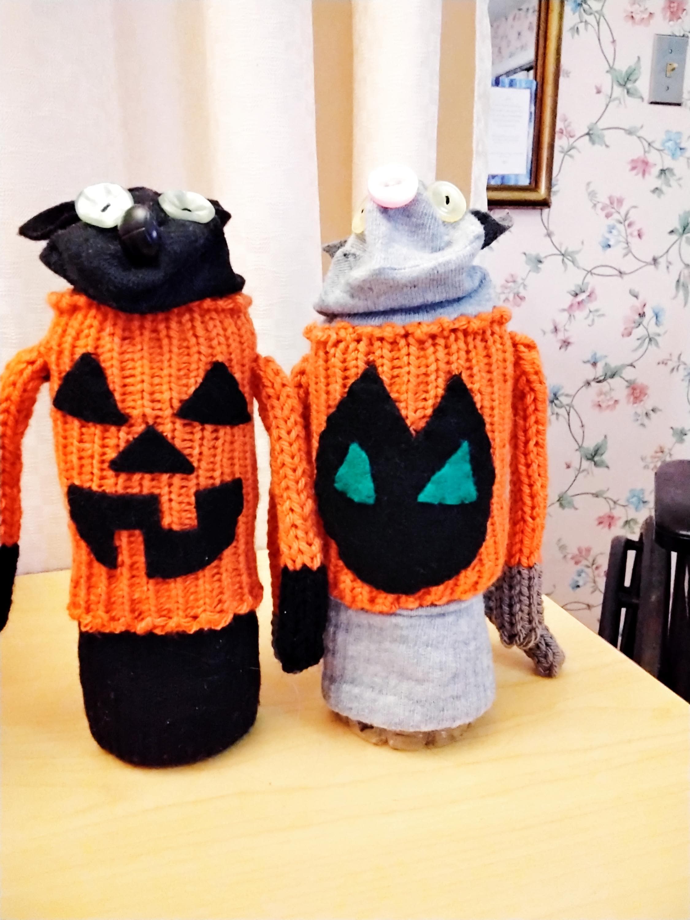 Puppet Party With a Friend. Kit to Make Two Sock Puppets - Etsy