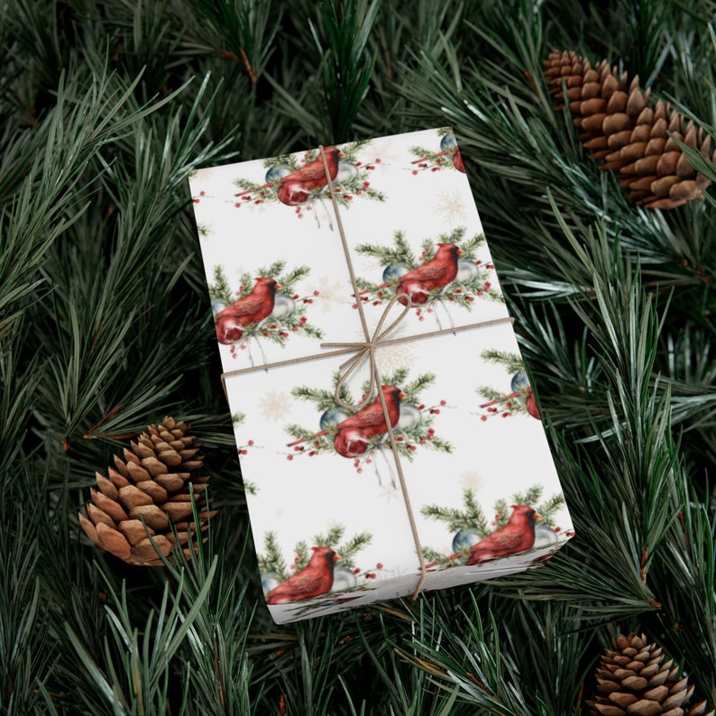 Vintage Cardinal Christmas Wrapping Paper, Winter Holiday Gift Wrap ...