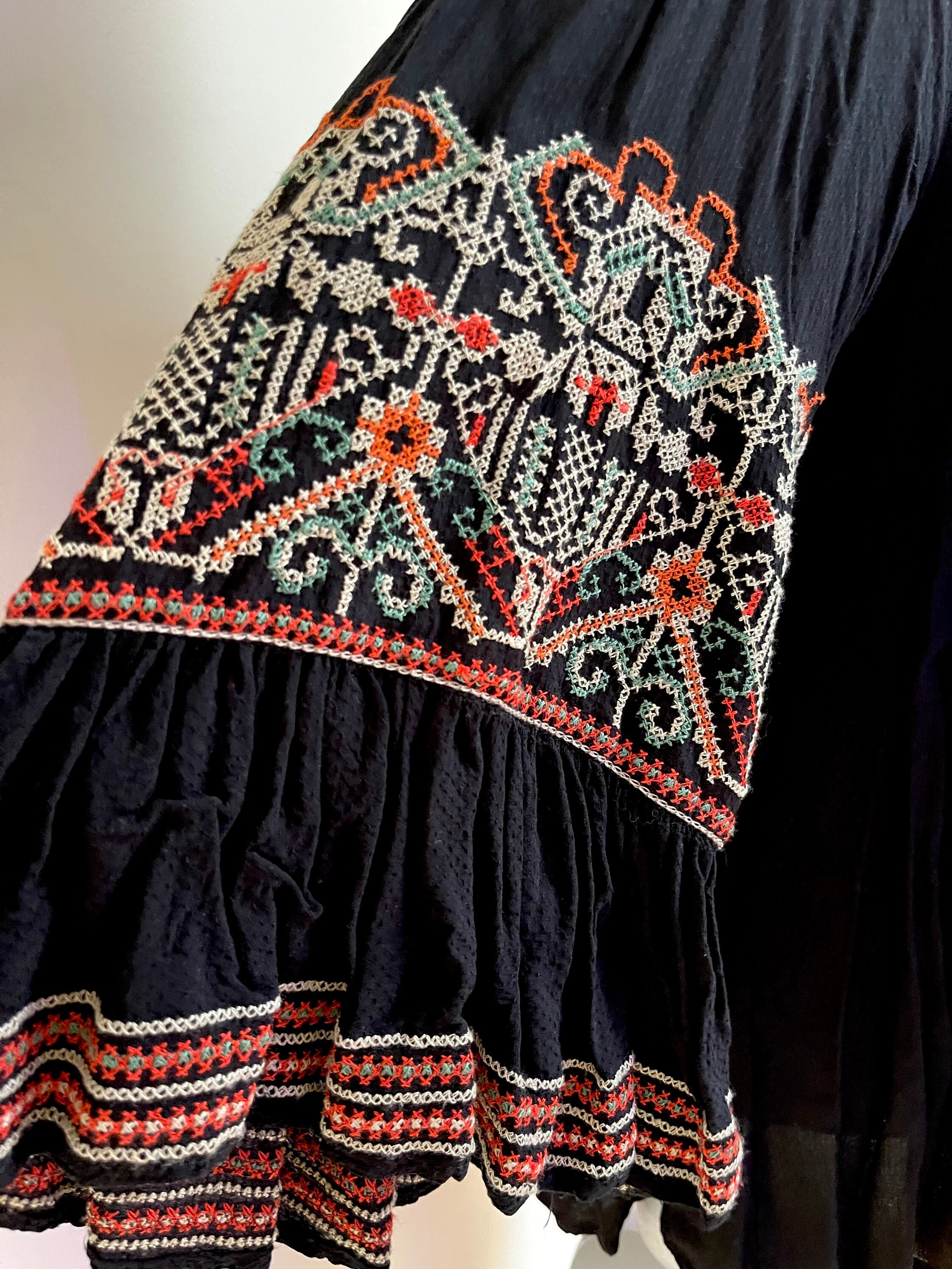 70s Black Peasant Blouse Hand Embroidered Folk Pattern Embroidery Boat ...