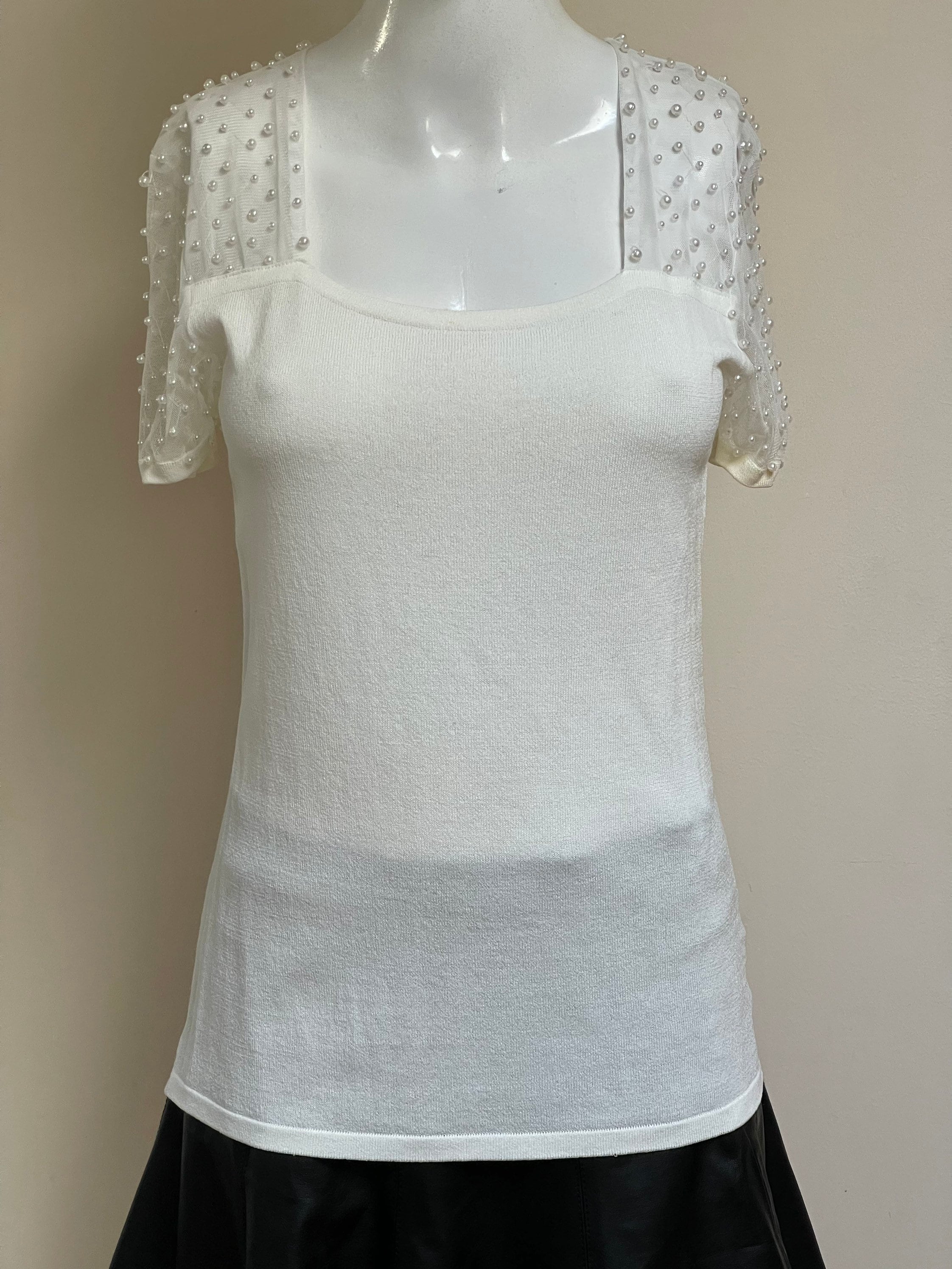 Pearl Embellished White Knit Pullover & Sheer Mesh Netting Party Top ...