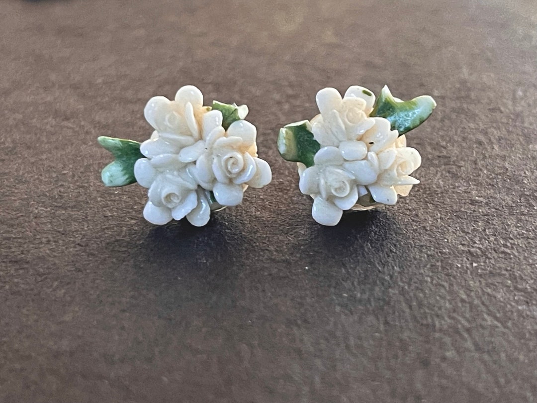 1940s Hand Painted Porcelain China / Ceramic Hobé (?) Floral Earrings ...