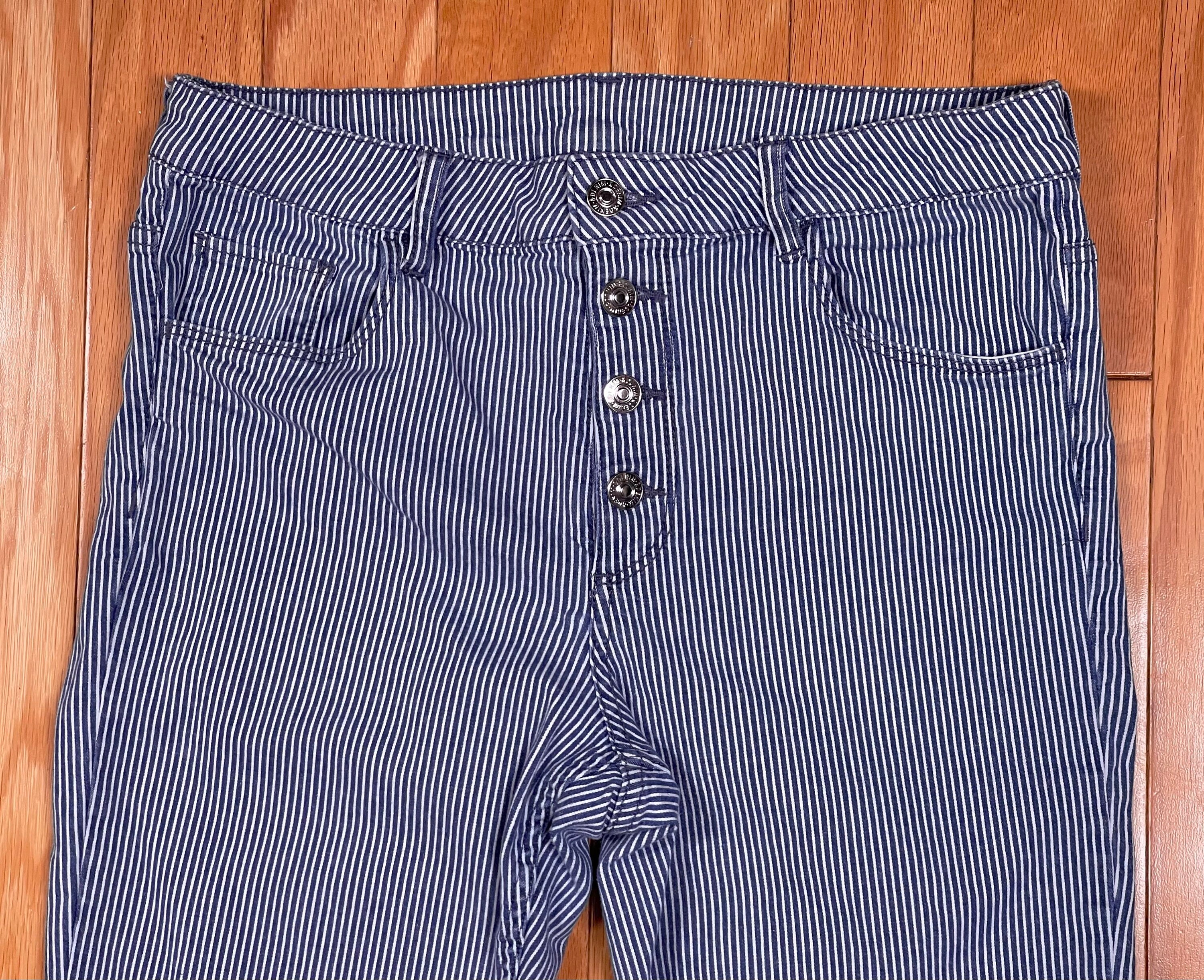 80s Pin Stripe / Hickory Striped / Train Engineer Stripe Blue & White ...