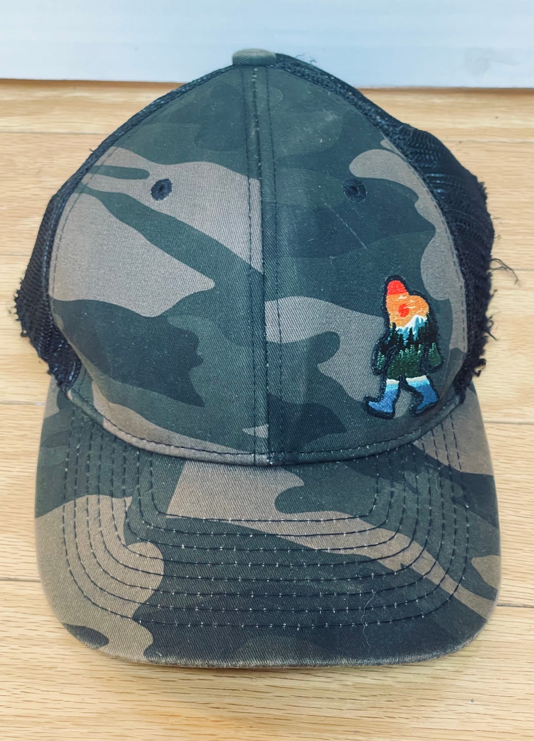 Vintage Outdoor Camo Baseball Cap Ball Hat Front Patch Sasquatch Mt ...