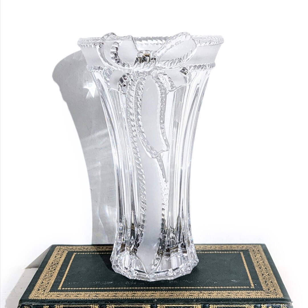 Vintage Crystal Evita Bow Vase Vintage Evita Crystal Vase Now Ribbon ...