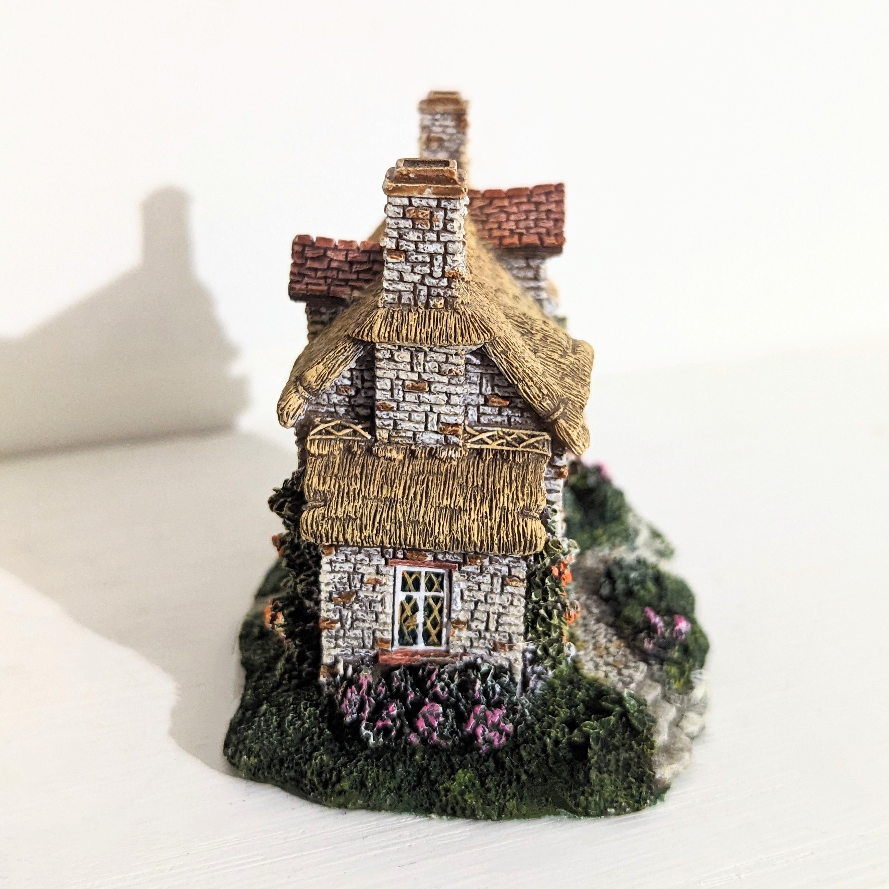 The Leonardo Collection Haworth House Miniature Cottage Vintage ...