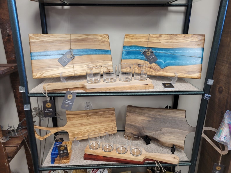Custom Epoxy Charcuterie Boards - Etsy
