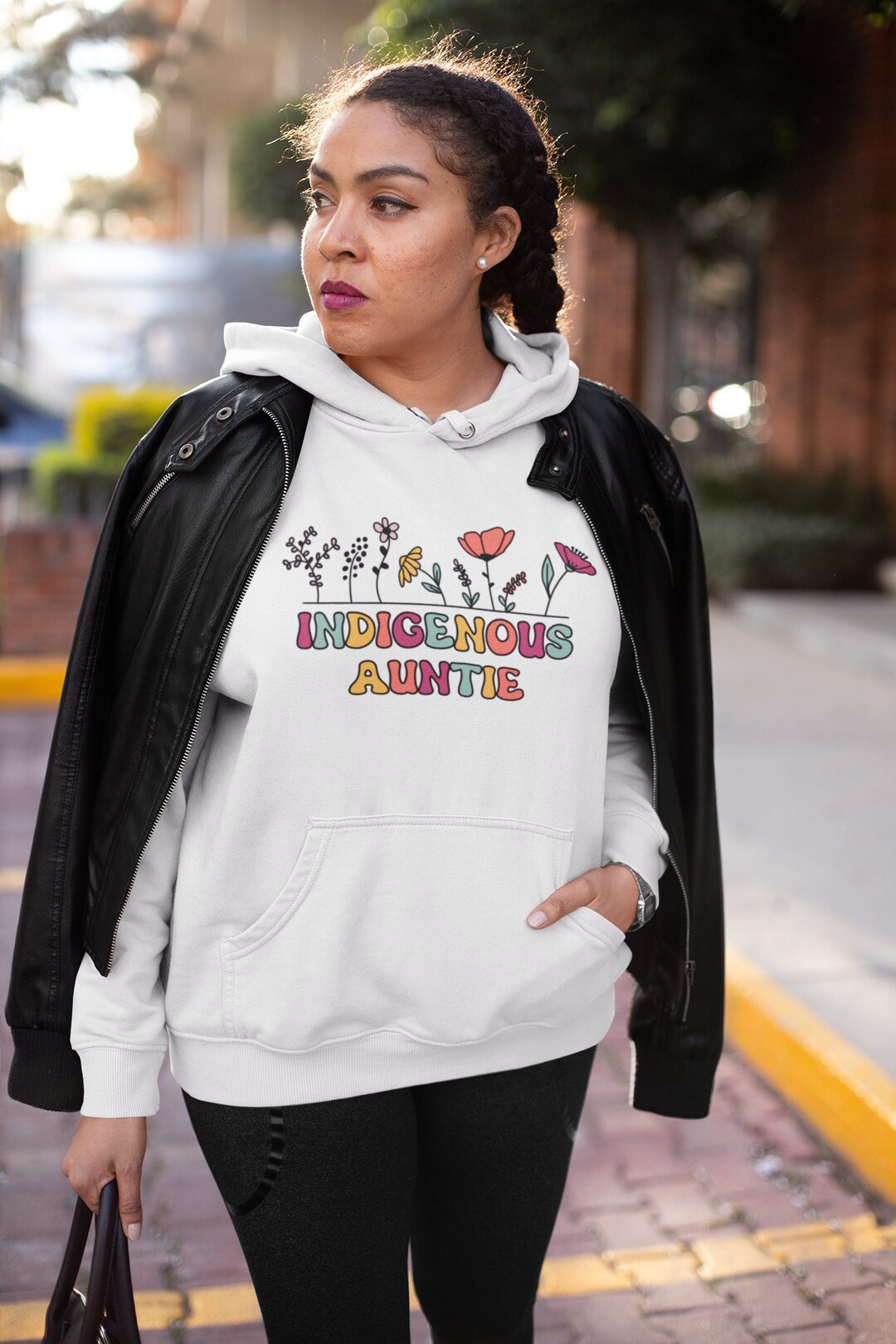 Indigenous Auntie Floral Hoodie, Native Auntie Retro Flower Sweater ...