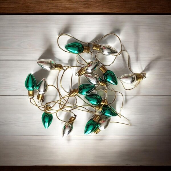 Light Bulb Garland - Etsy