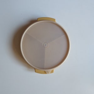 Vintage TUPPERWARE Round Small Serving Tray / Frosted White Lid ...
