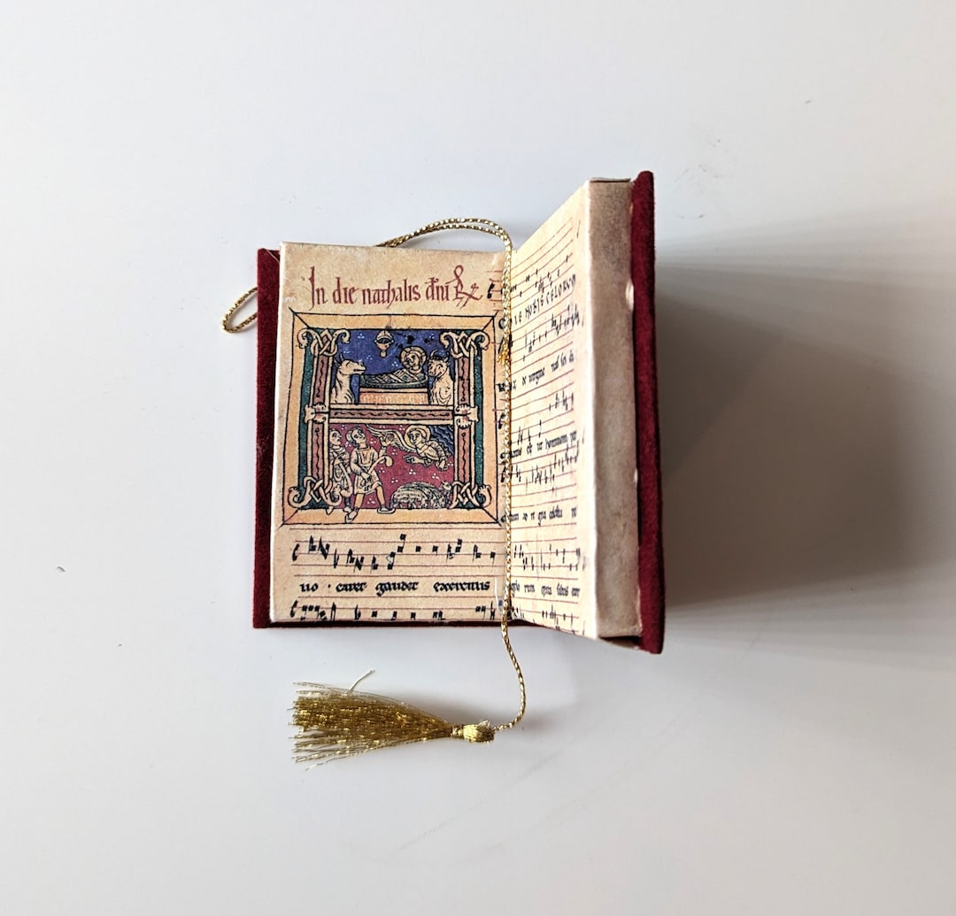 Miniature Paper Book Christmas Tree Ornament / Vintage Paper Ornaments ...