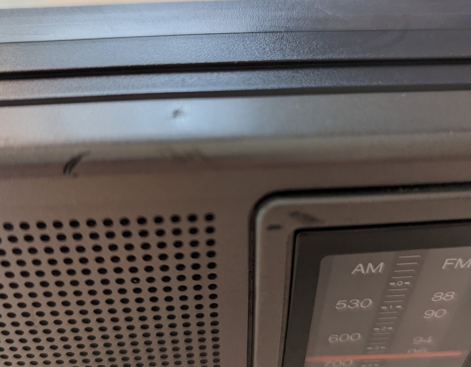 Vintage 1990's Realistic Brand Portable Radio, Made by Radio Shack ...