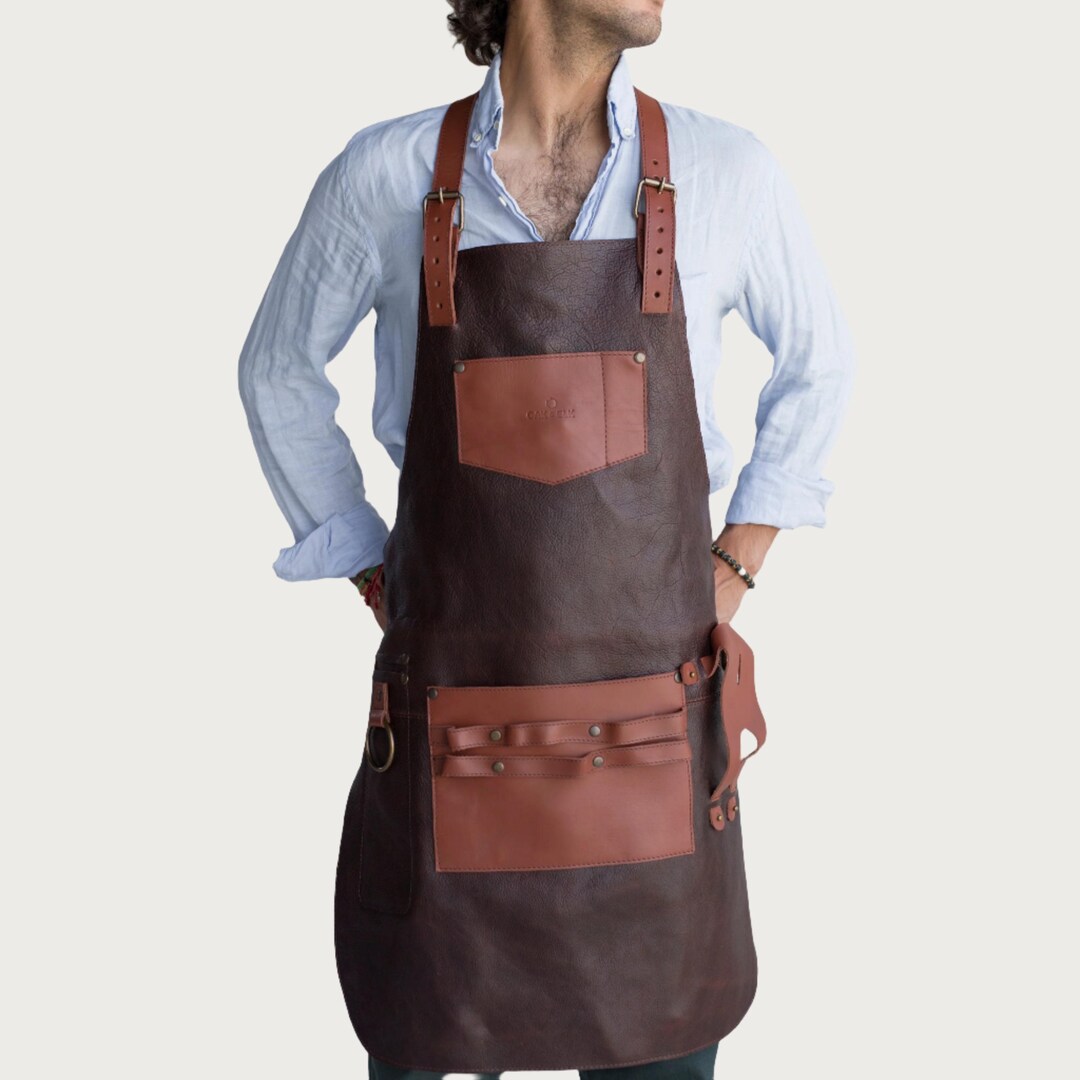 OAK & ELK Leather Apron: BBQ, Welding, Artist Apron With Beer Pocket - Etsy