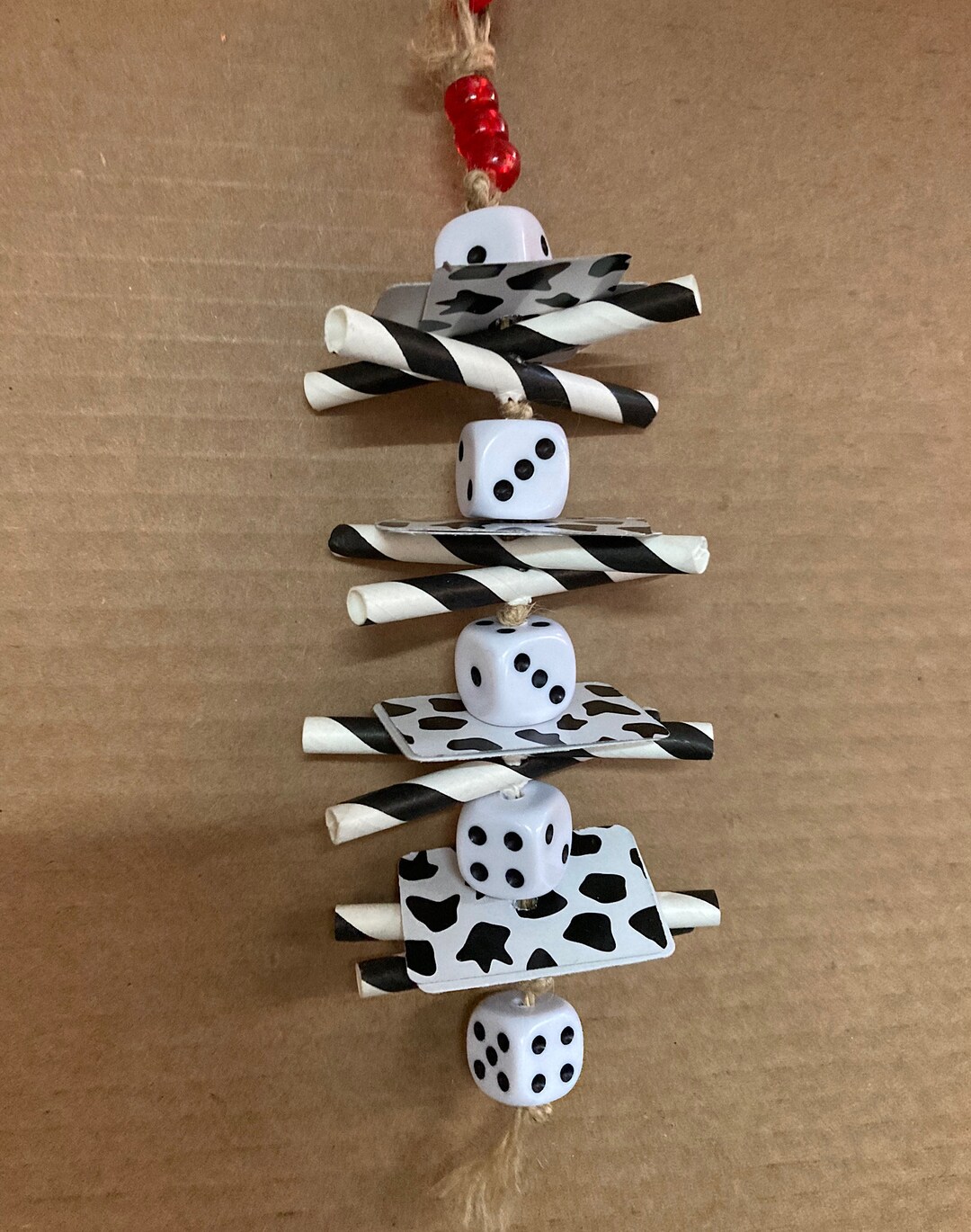 BIRD TOYS Roll the Dice Shredder, Handmade, Black & White, Small/medium ...