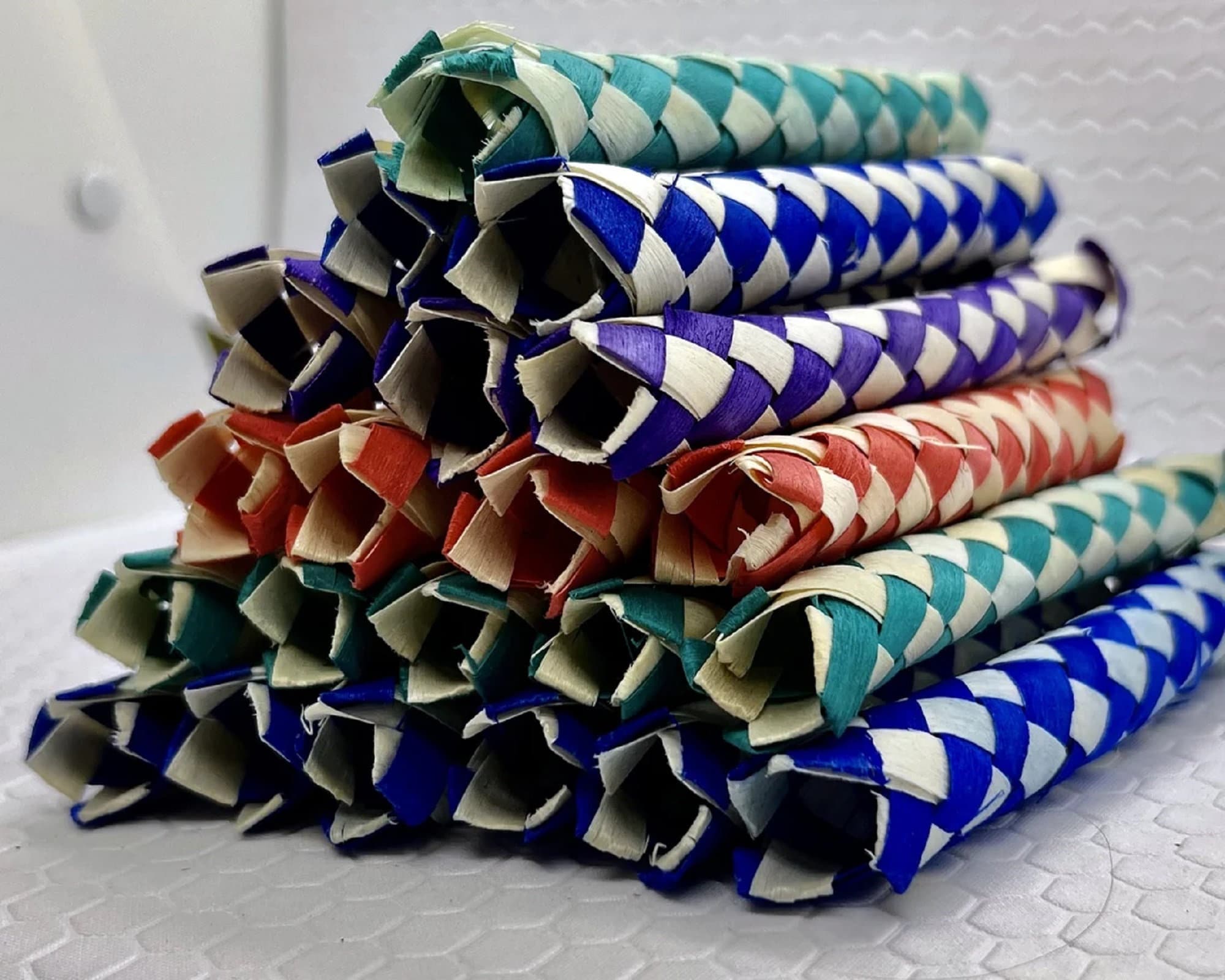 Bamboo Finger Trap Toys for Small Pets Chew & Toss Toy, Cruelty Free ...