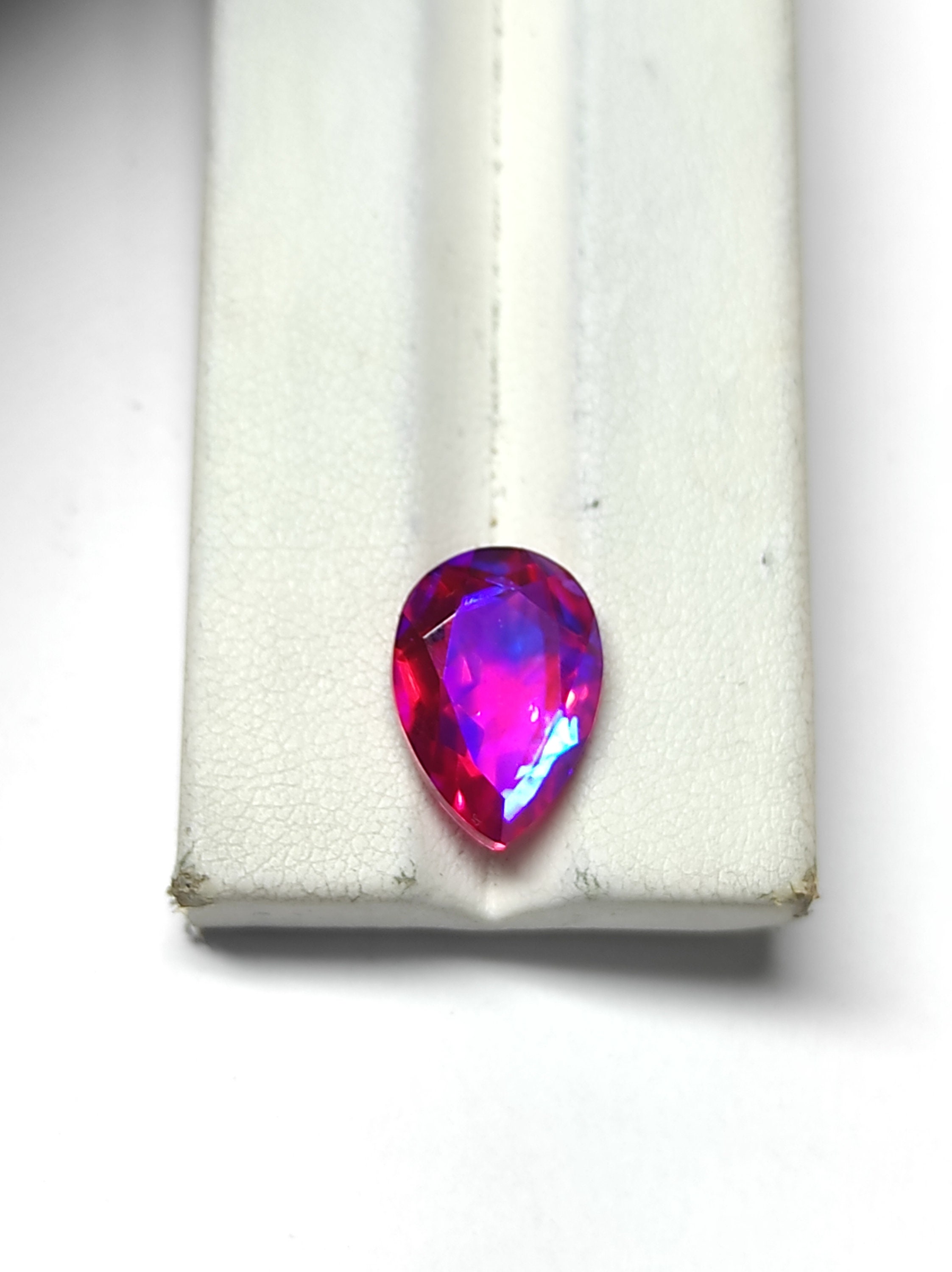 BEAUTIFUL PEACOCK GEMSTONE Doublet Peacock Quartz Gemstone - Etsy