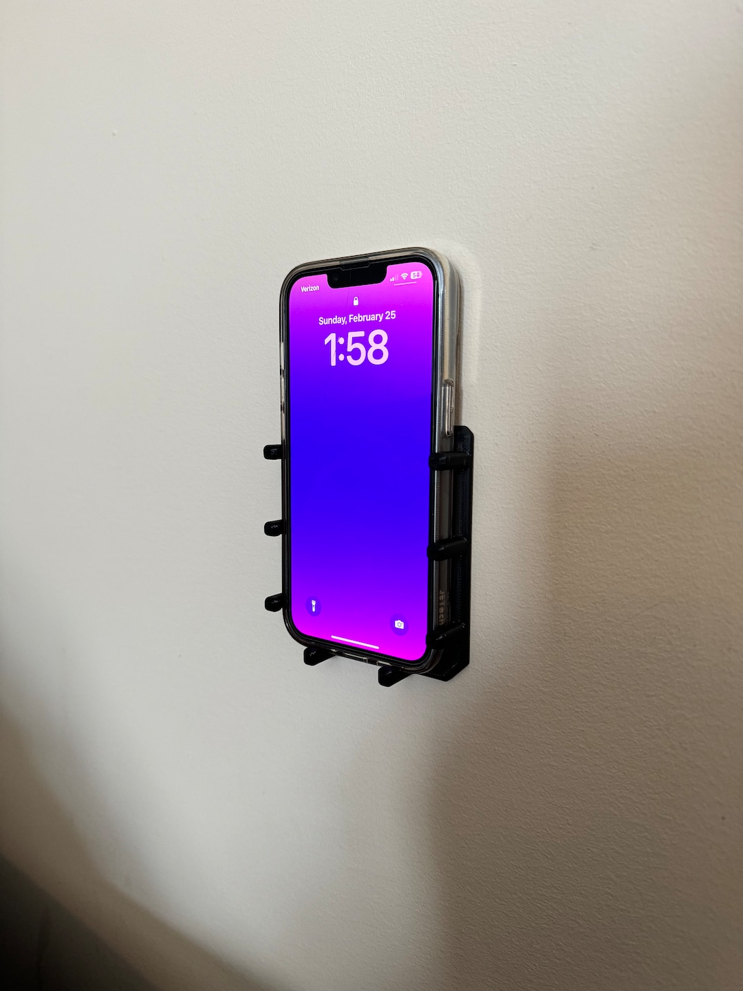 STL File - Modern Style Wall Mount iPhone Holder - Etsy