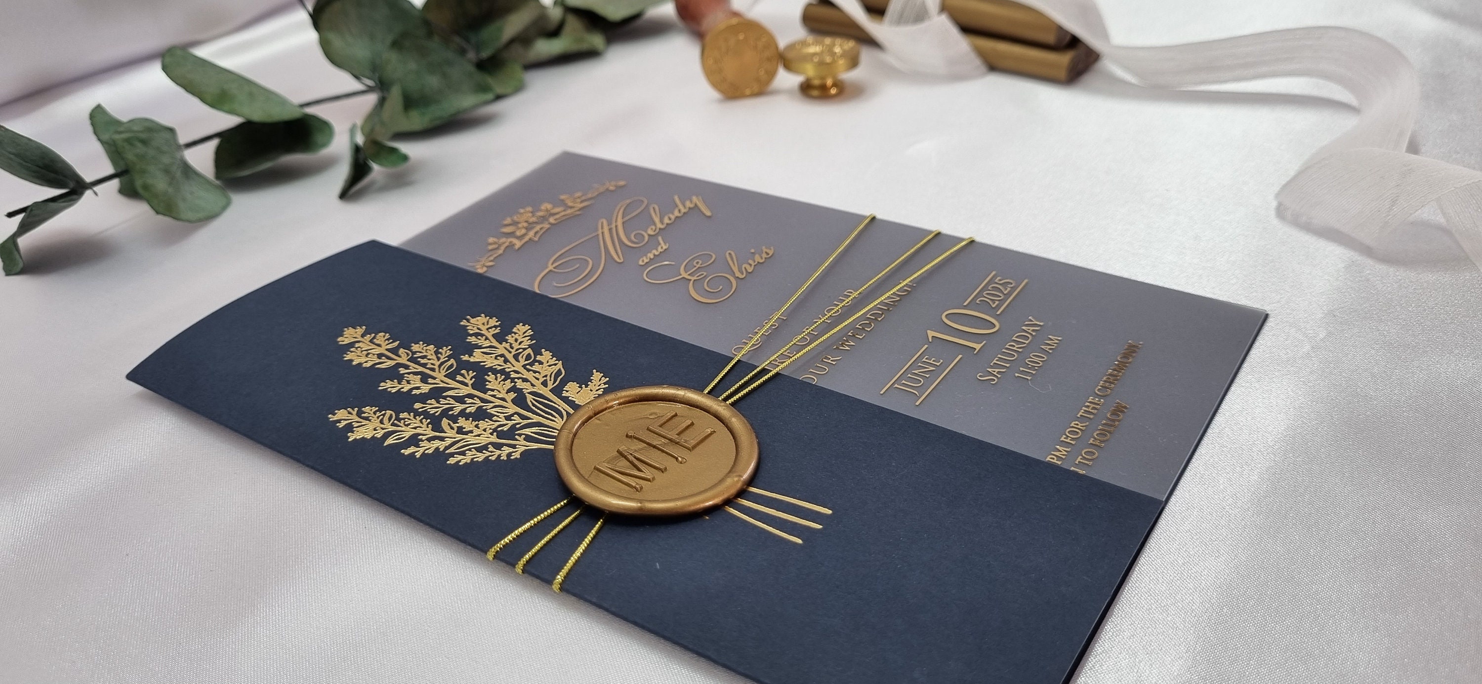 Dark Blue Acrylic Wedding Invitation Sets, Personalized Invites, Luxury ...