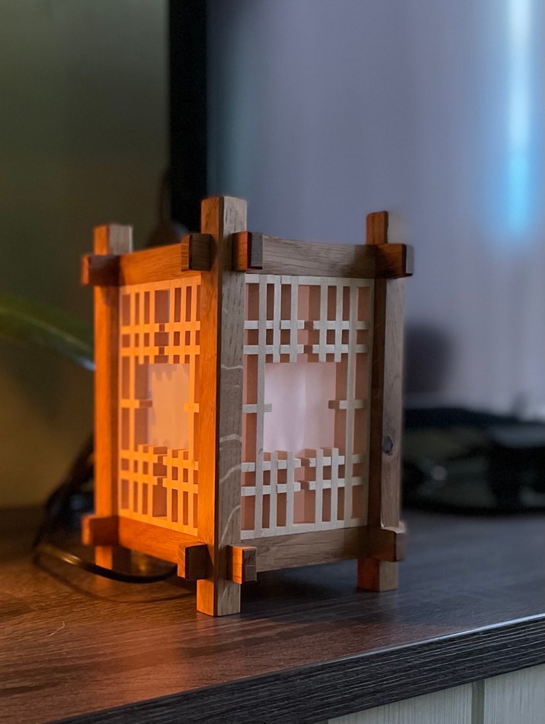 Japanese Kumiko Lamp With Flame Lighting - Etsy